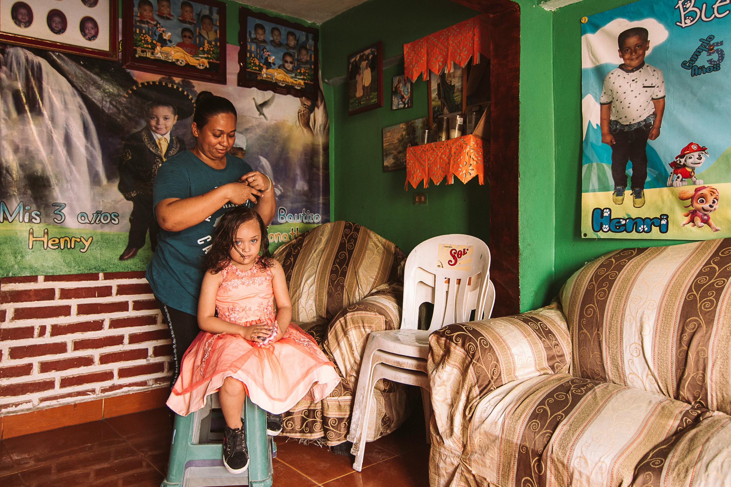 Women Home Photos, Download The BEST Free Women Home Stock Photos & HD ...