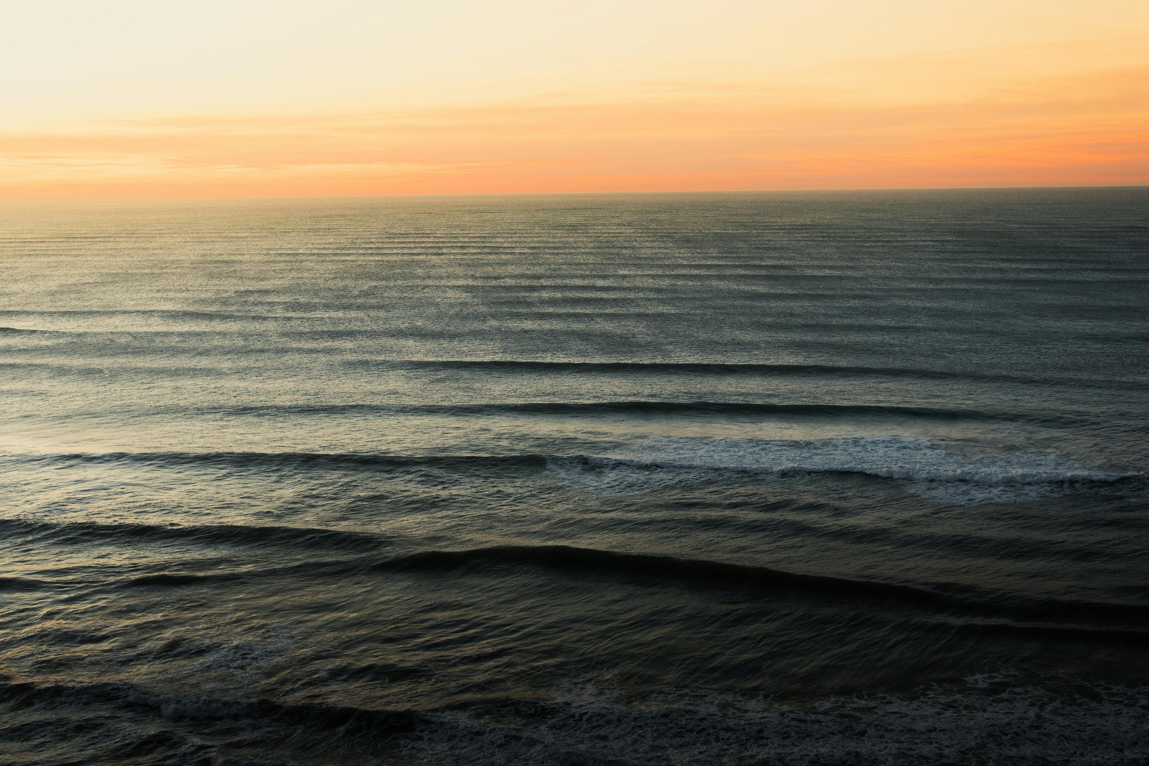 Orange Sky over Sea · Free Stock Photo