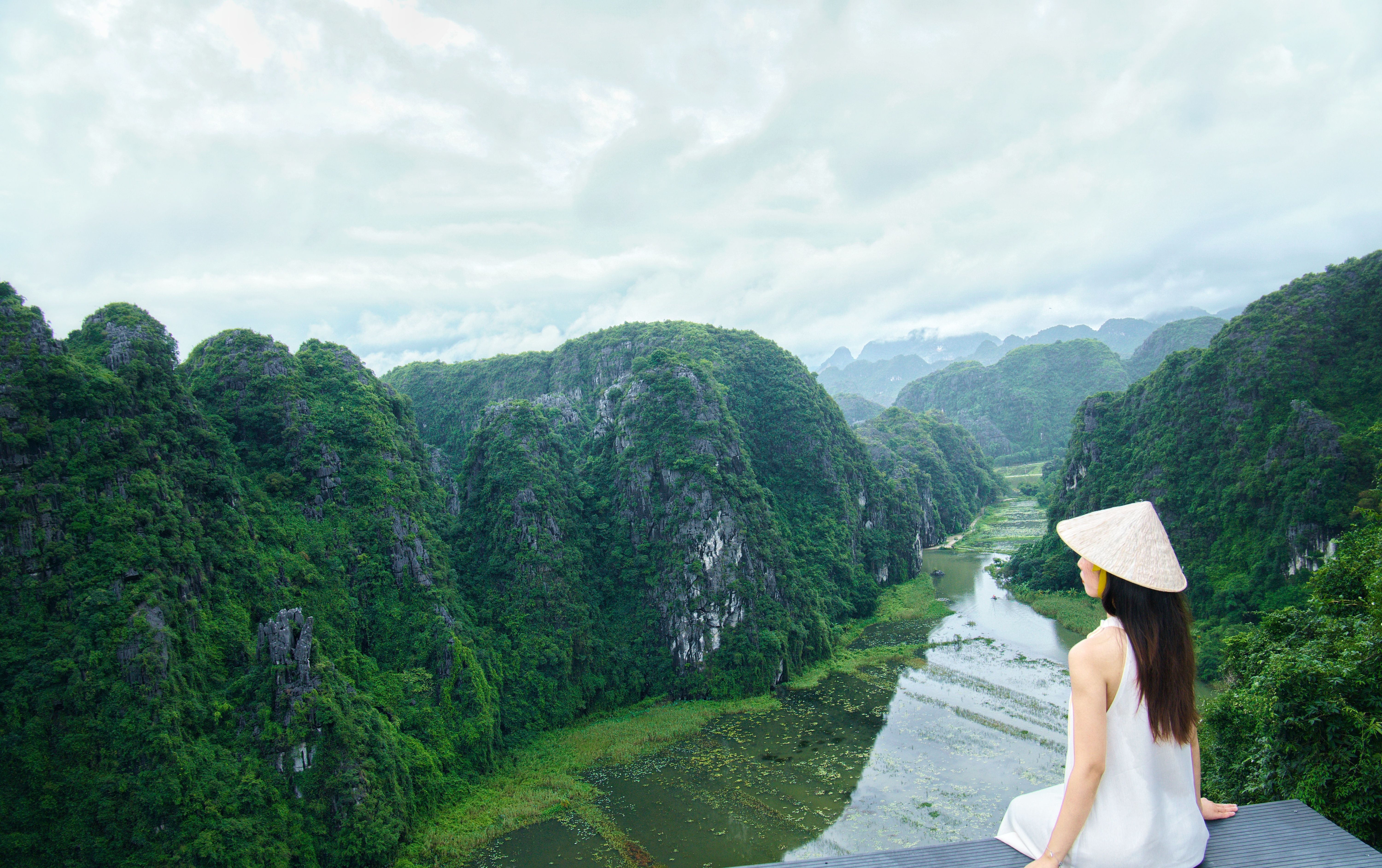 View of a Valley · Free Stock Photo