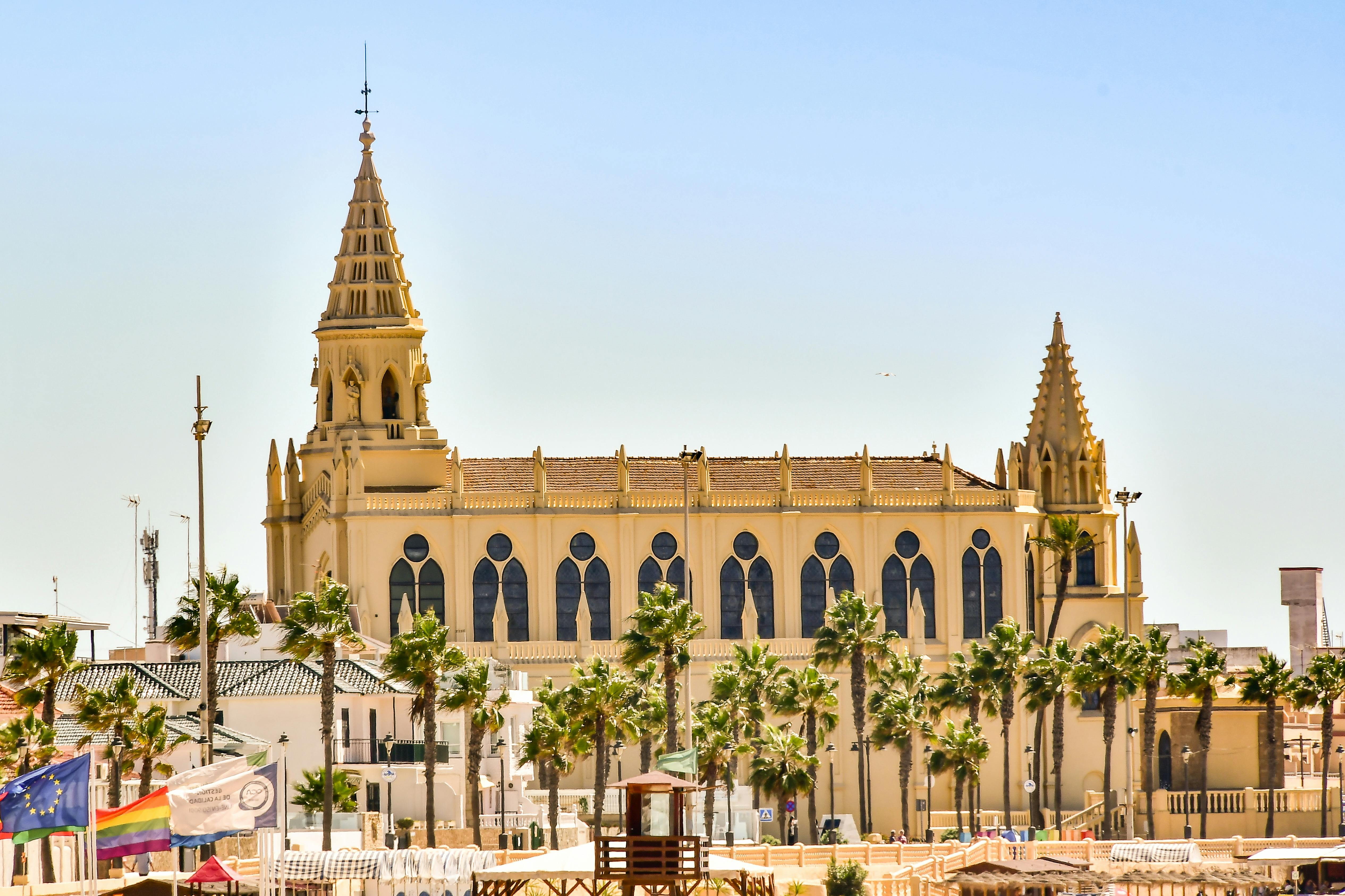 Traditional Church in Tropical Landscape · Free Stock Photo