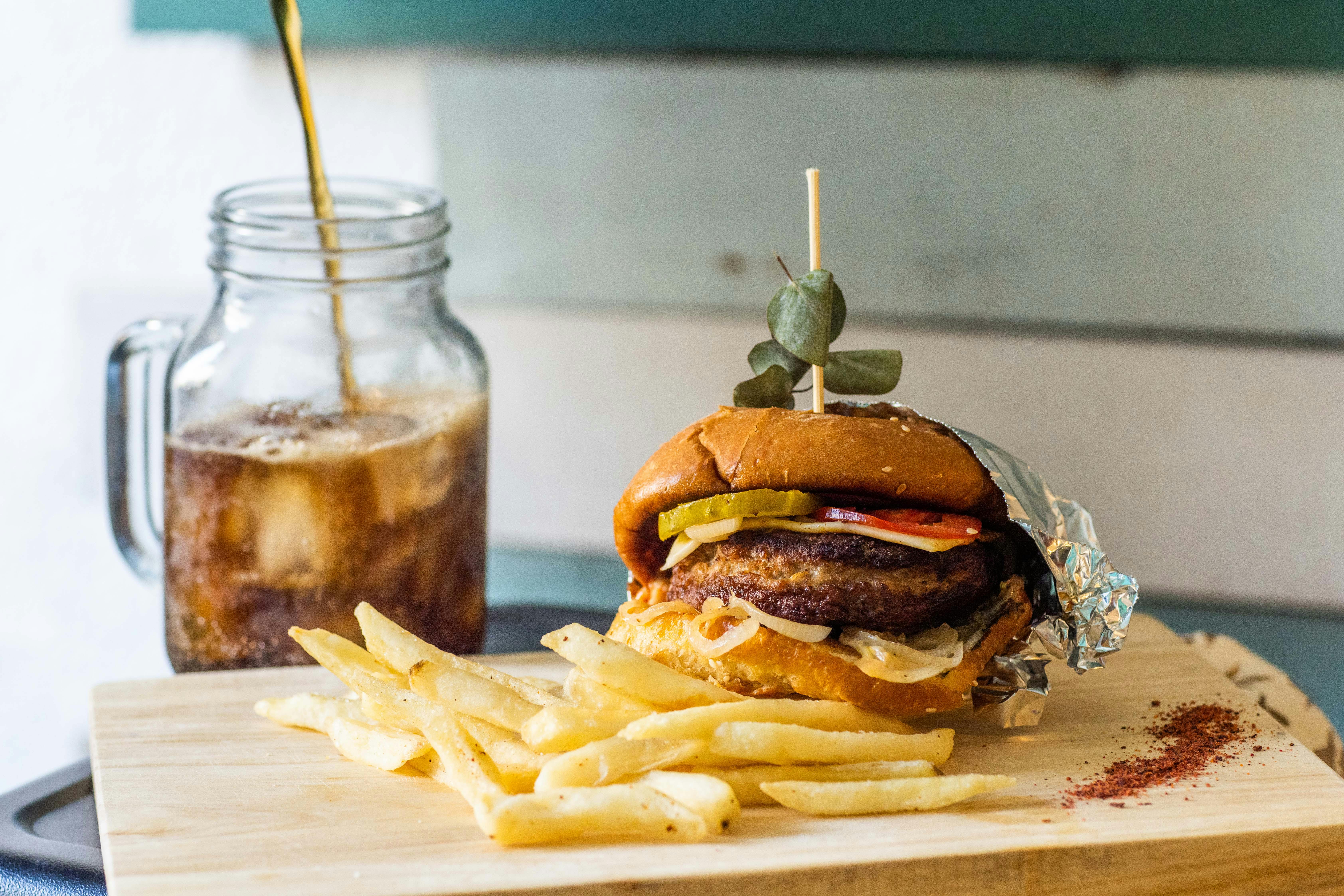 Burger on a Tray · Free Stock Photo