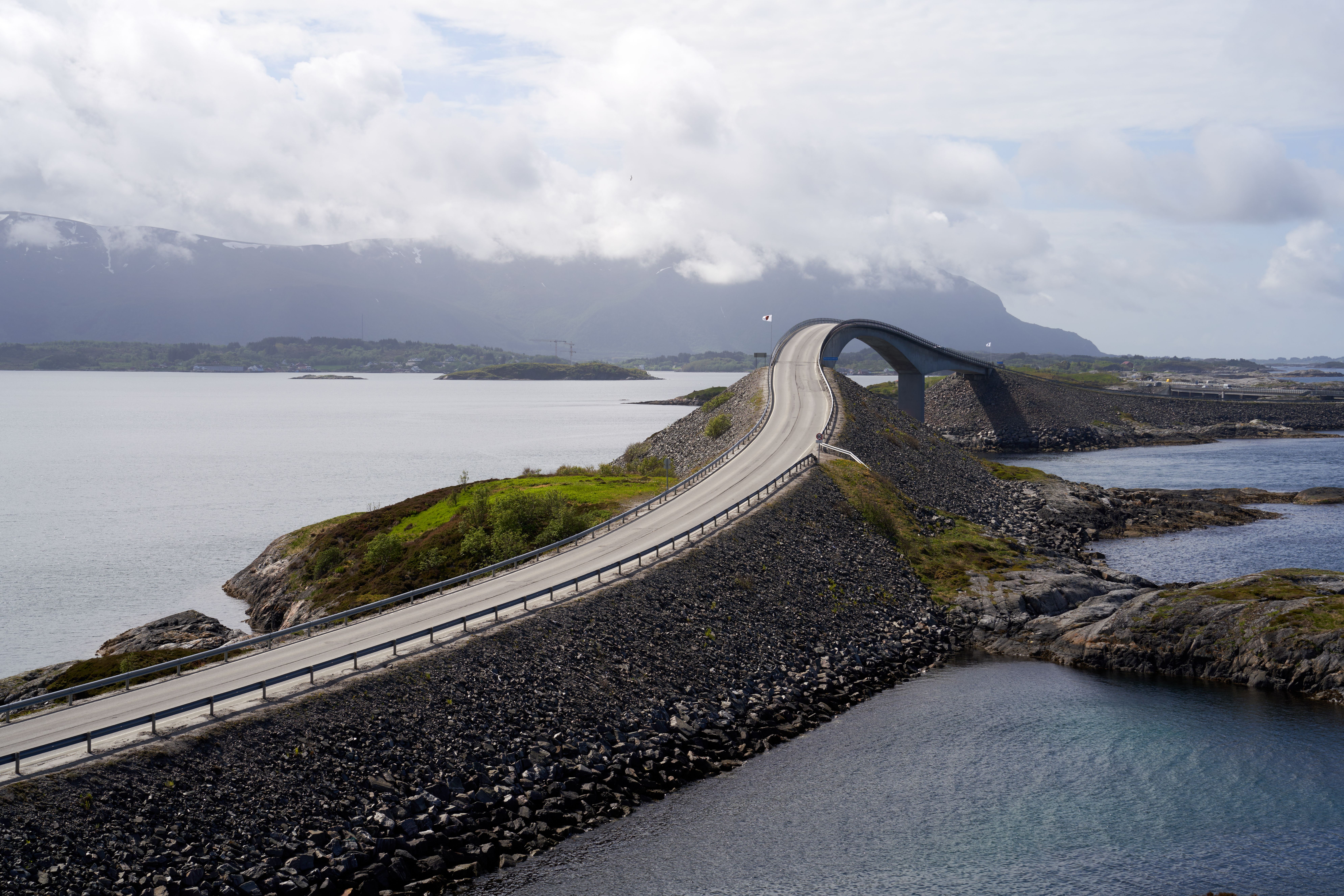 Atlantic Ocean Road Under White Sky · Free Stock Photo