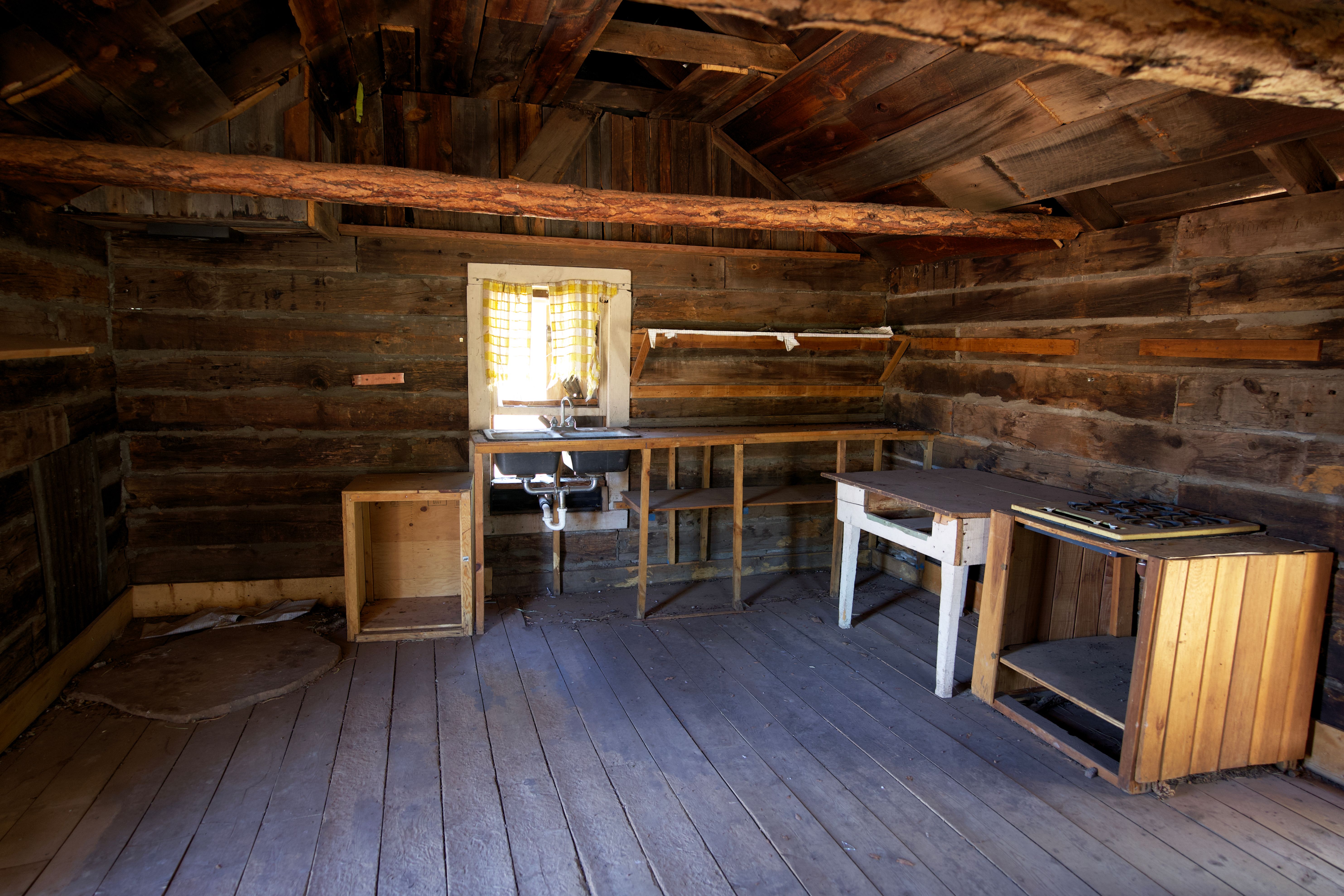 Interior Design of a Cabin · Free Stock Photo
