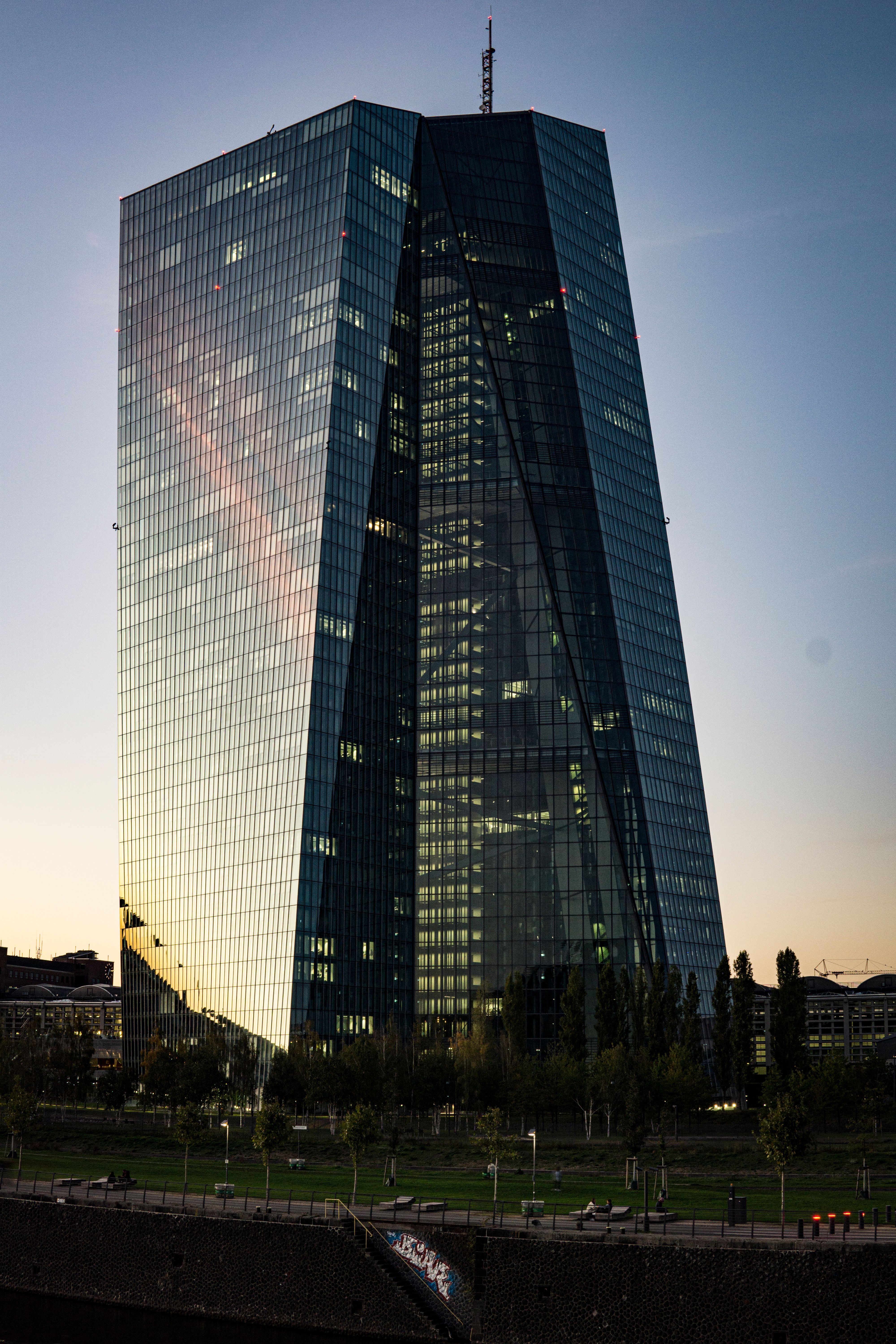 Low-Angle Shot of ECB Tower in Frankfurt, Germany · Free Stock Photo