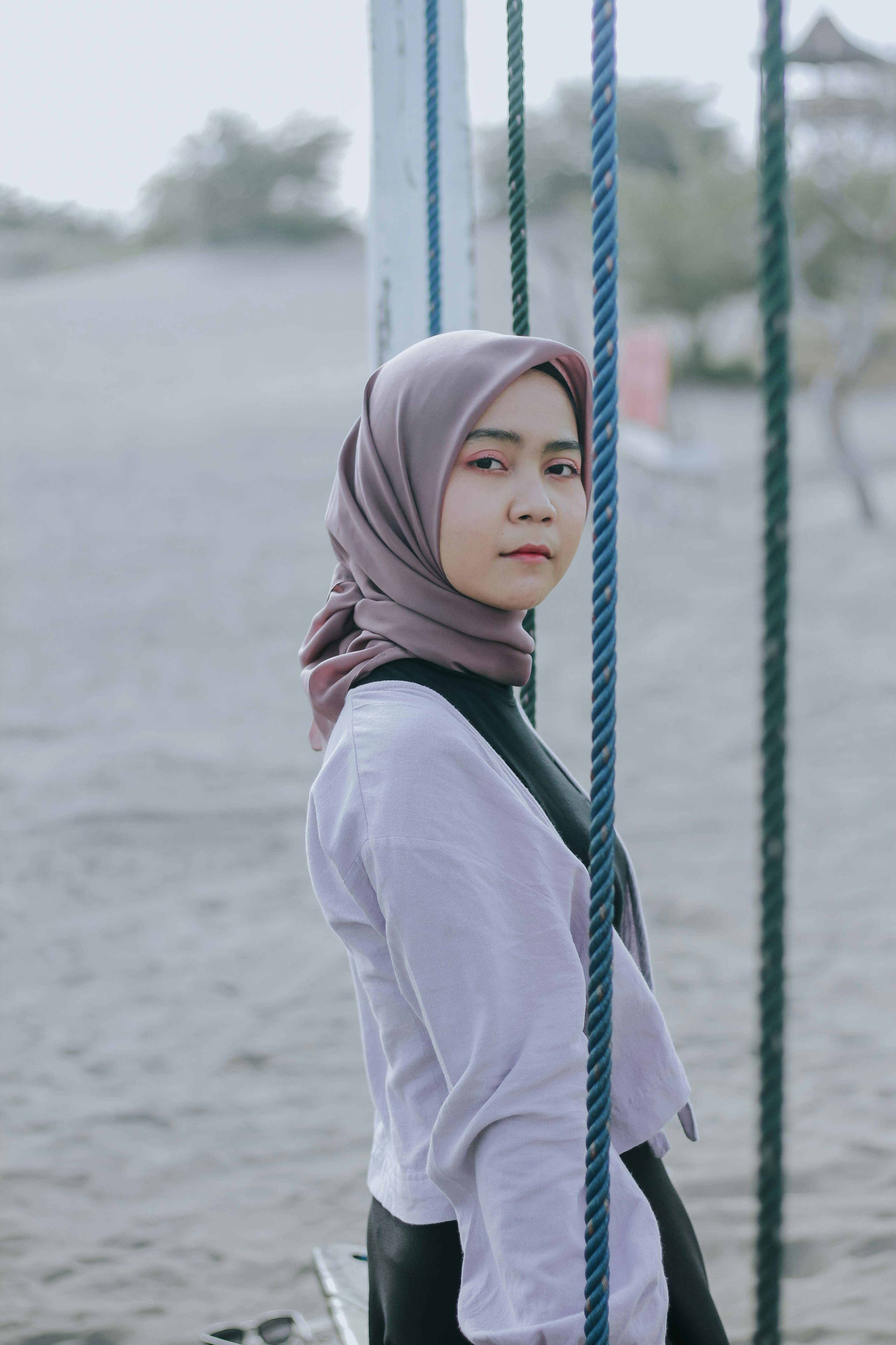 Muslim Woman Photos, Download The BEST Free Muslim Woman Stock Photos ...