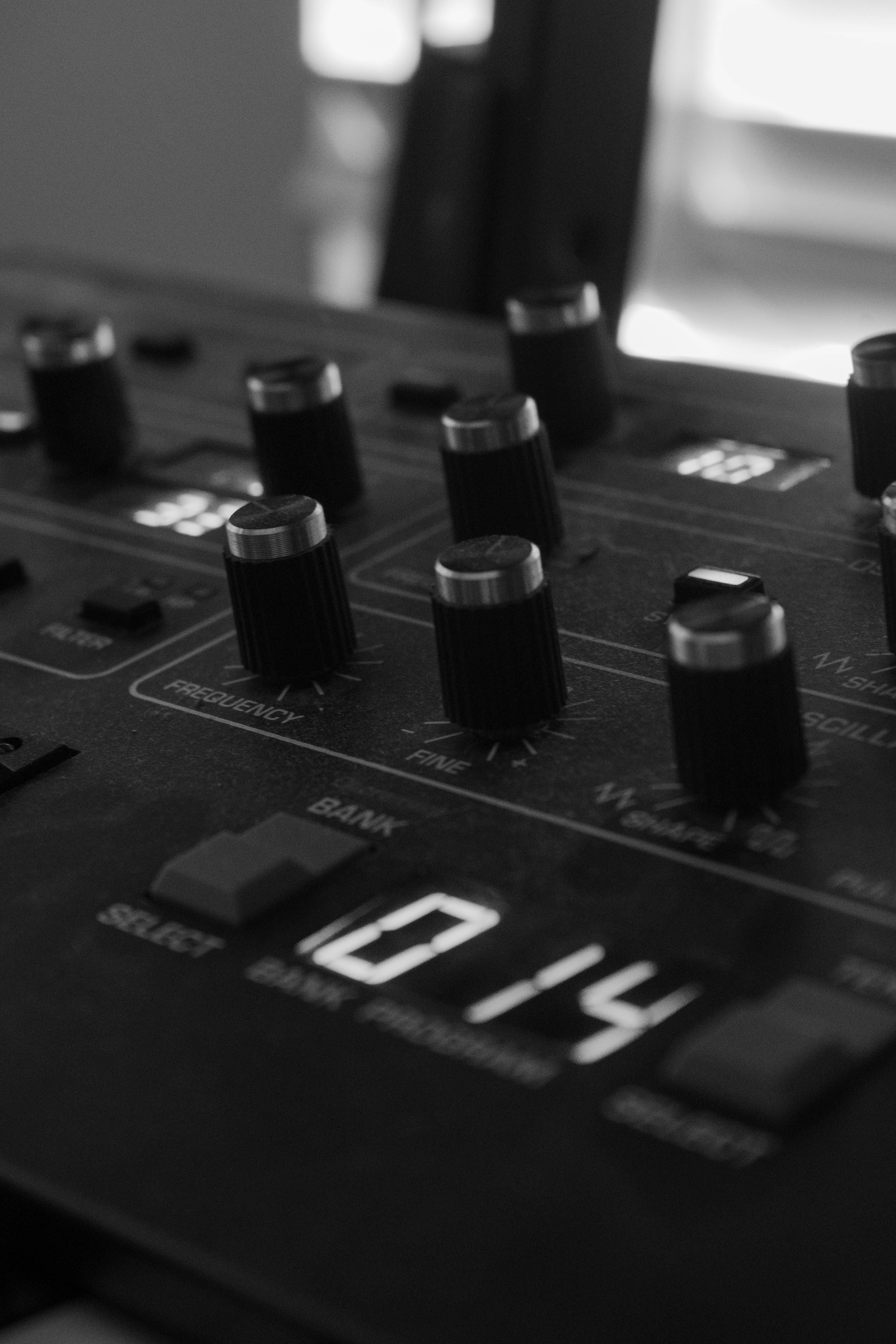 White Equalizer Wallpaper