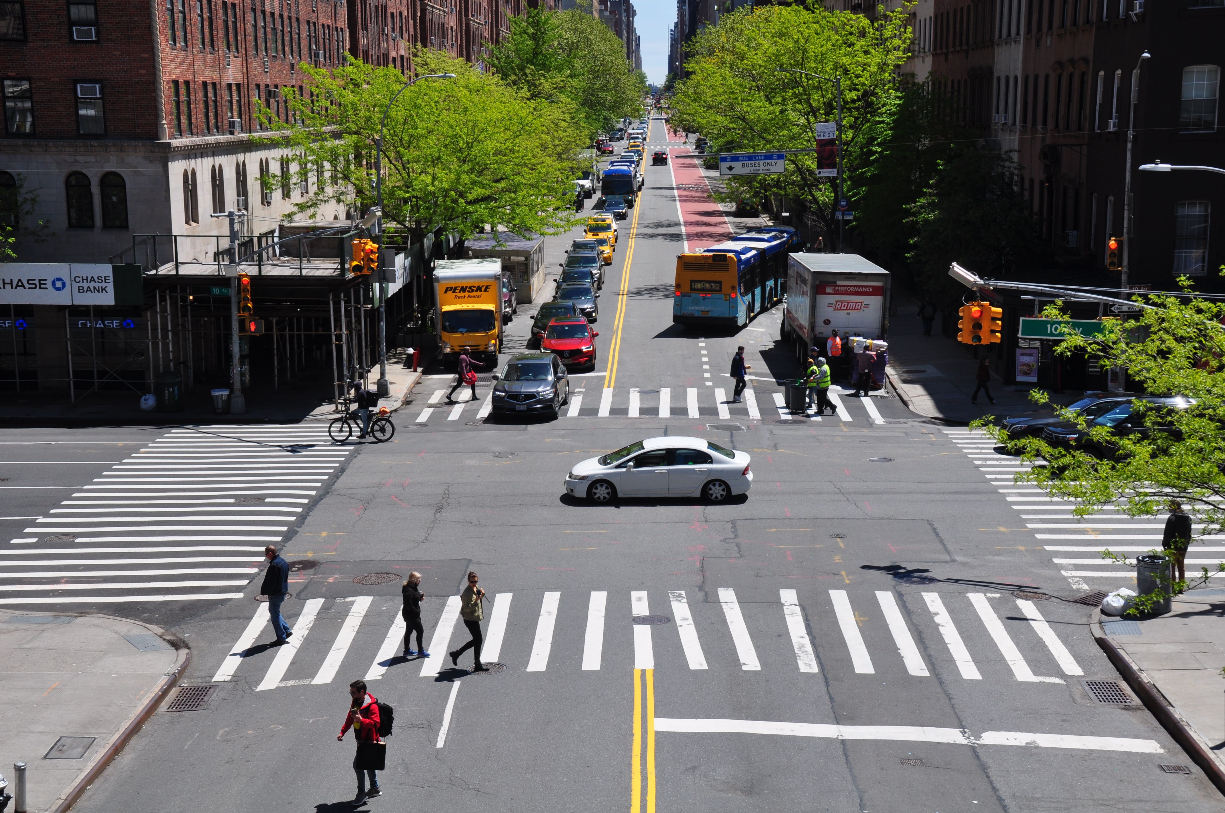 Arterial Traffic Photos, Download Free Arterial Traffic Stock Photos ...