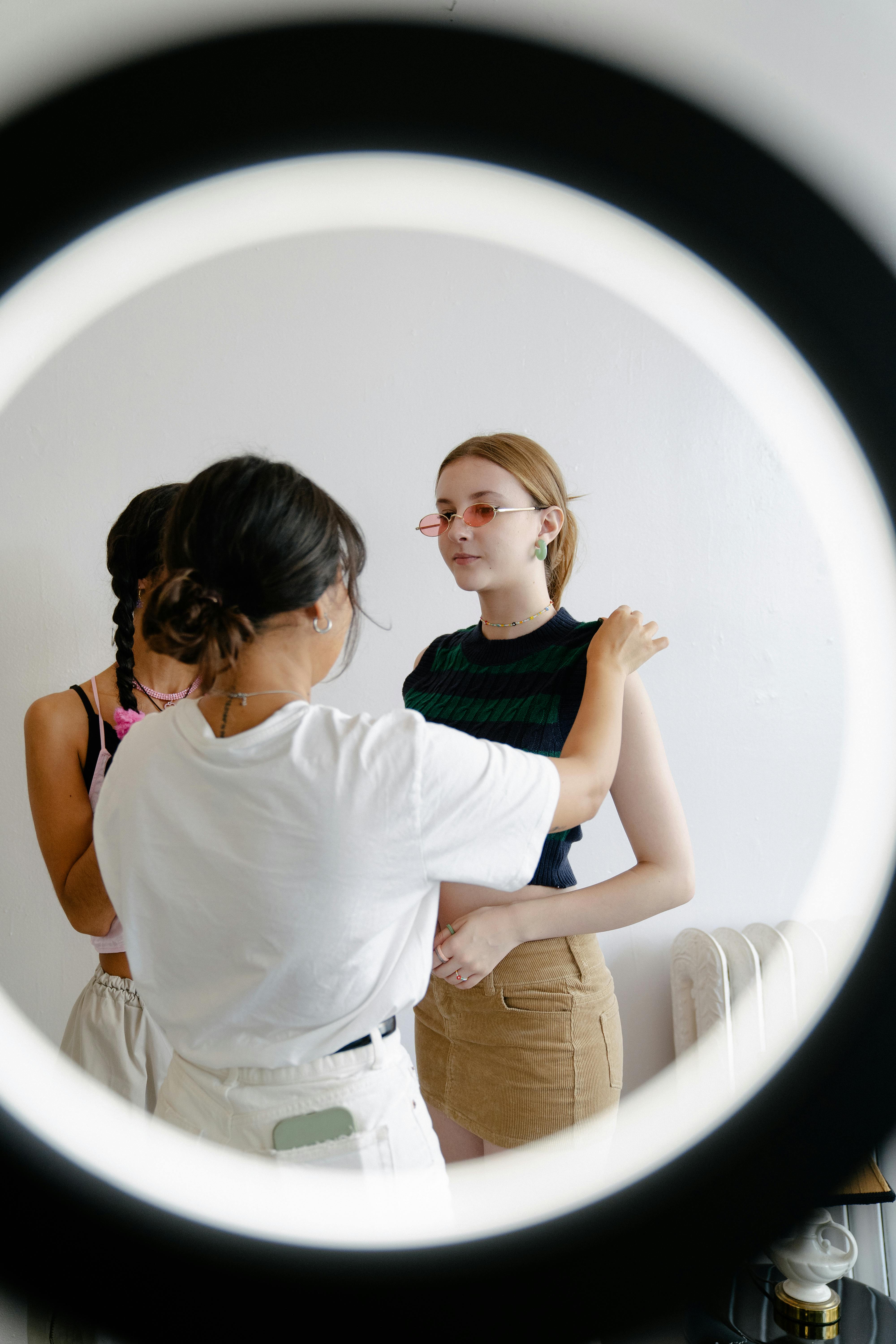 Fashion Styling Photos, Download The BEST Free Fashion Styling Stock ...