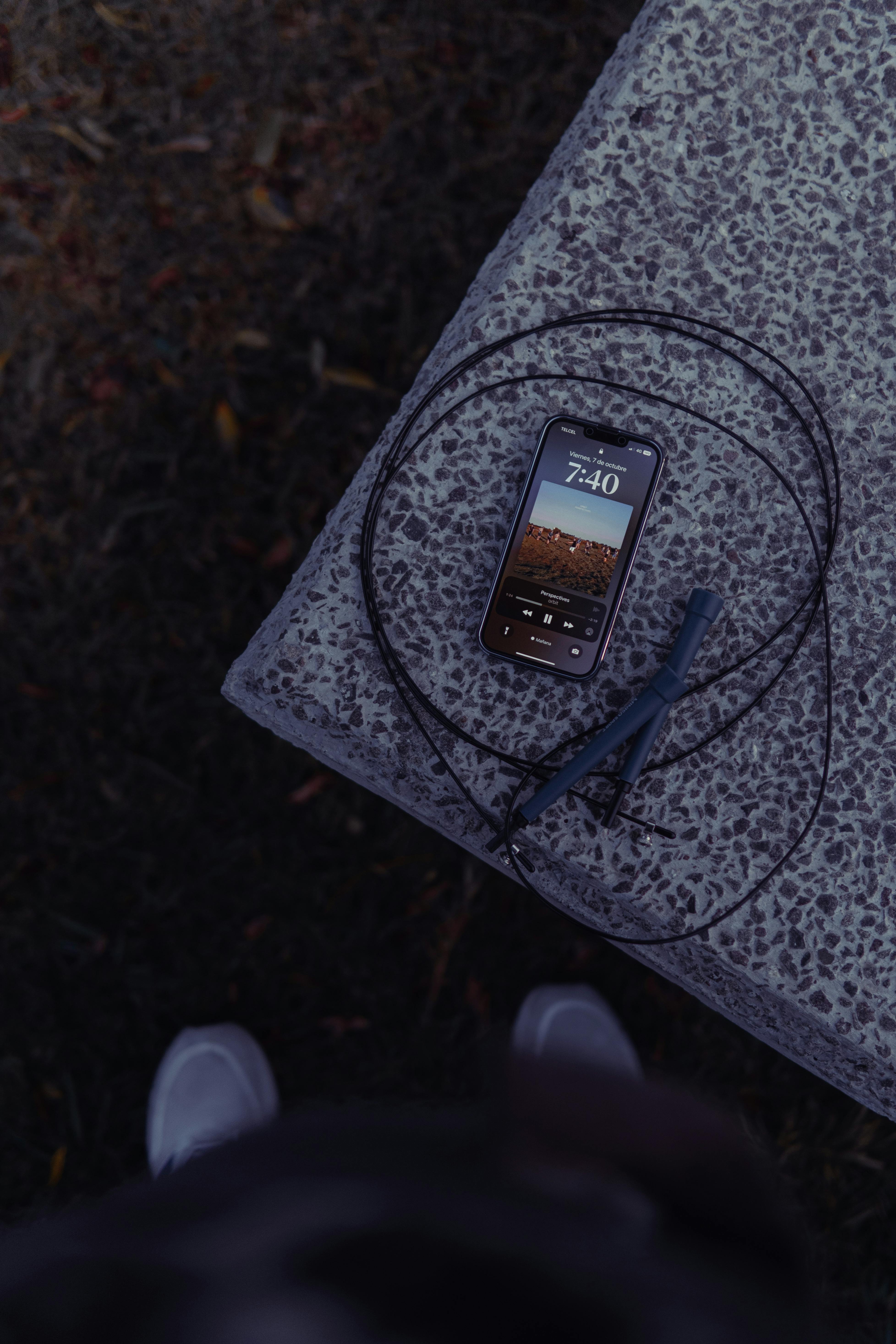 Morning Bench Photos, Download The BEST Free Morning Bench Stock Photos ...