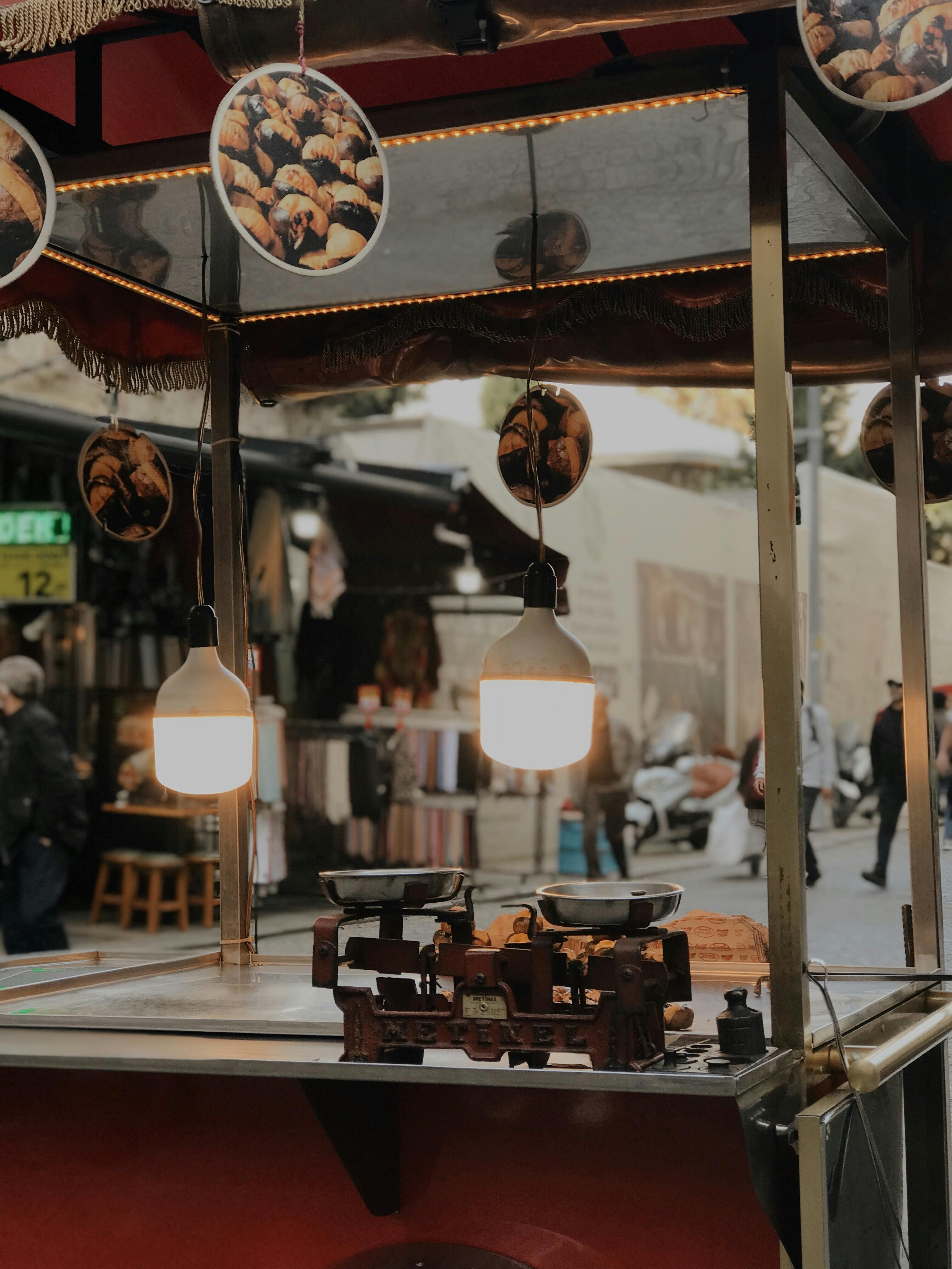 Food Stall on the Street · Free Stock Photo