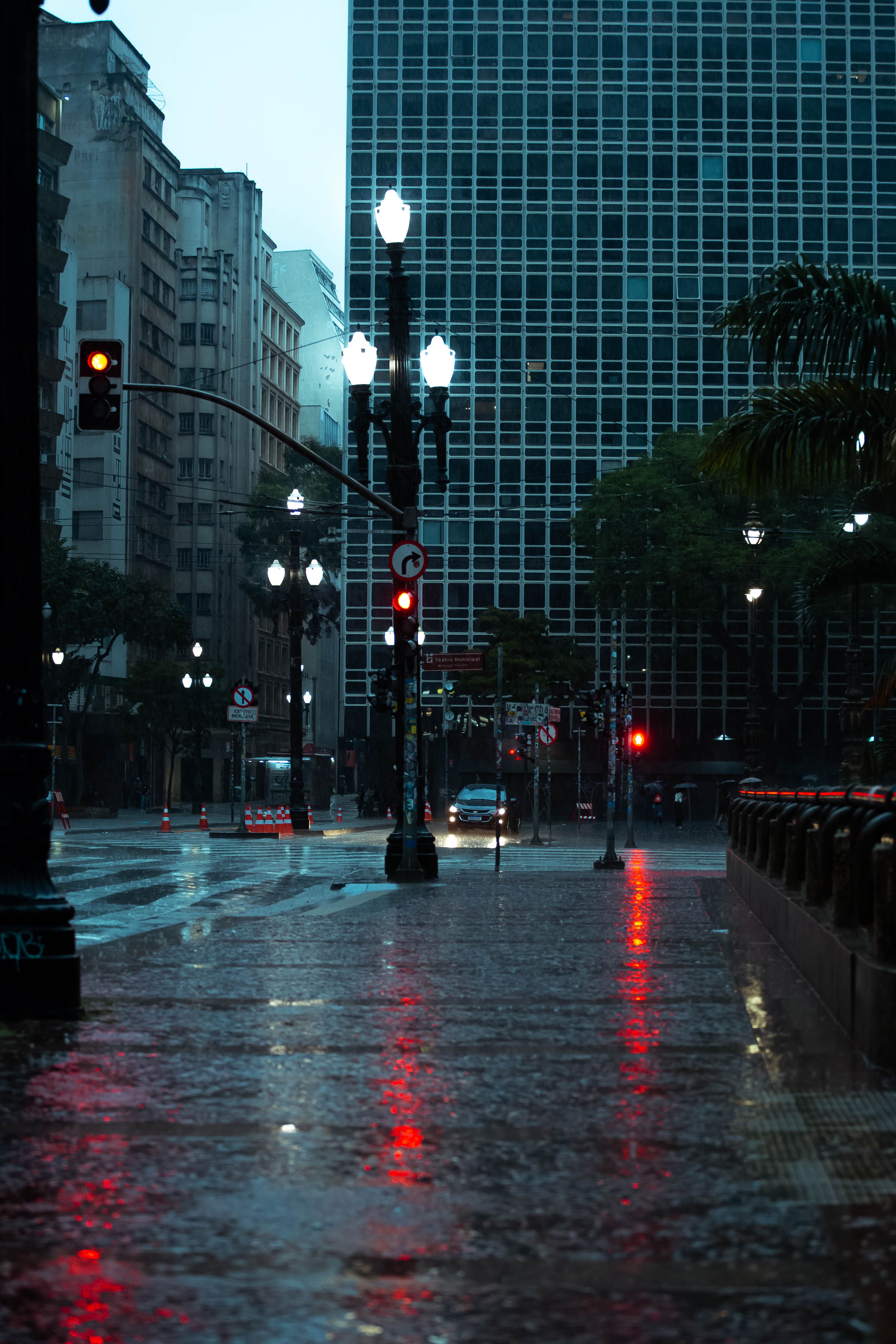 Street Light on Road During Rainy Weather · Free Stock Photo