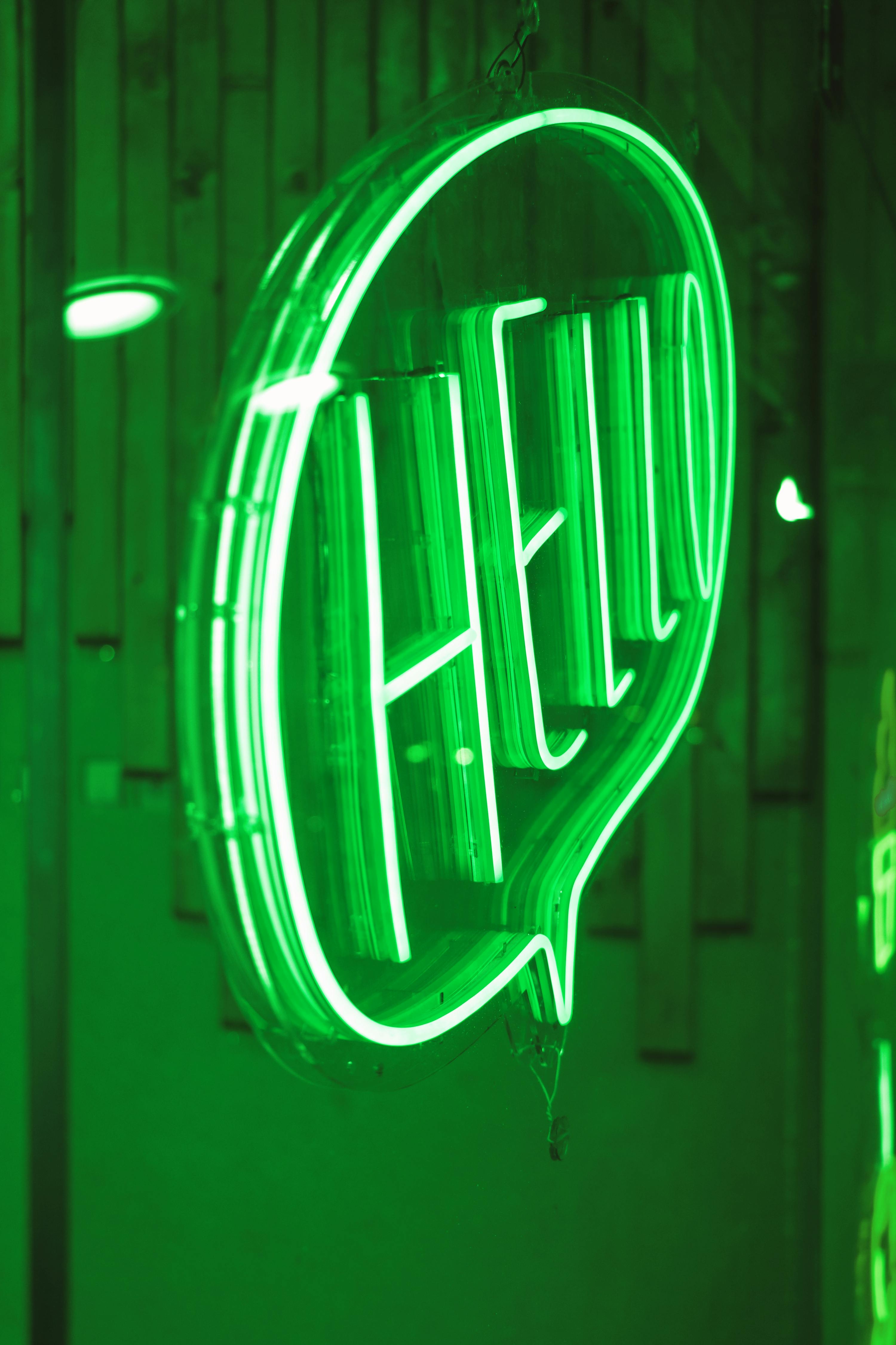 Green Neon in a Bar · Free Stock Photo