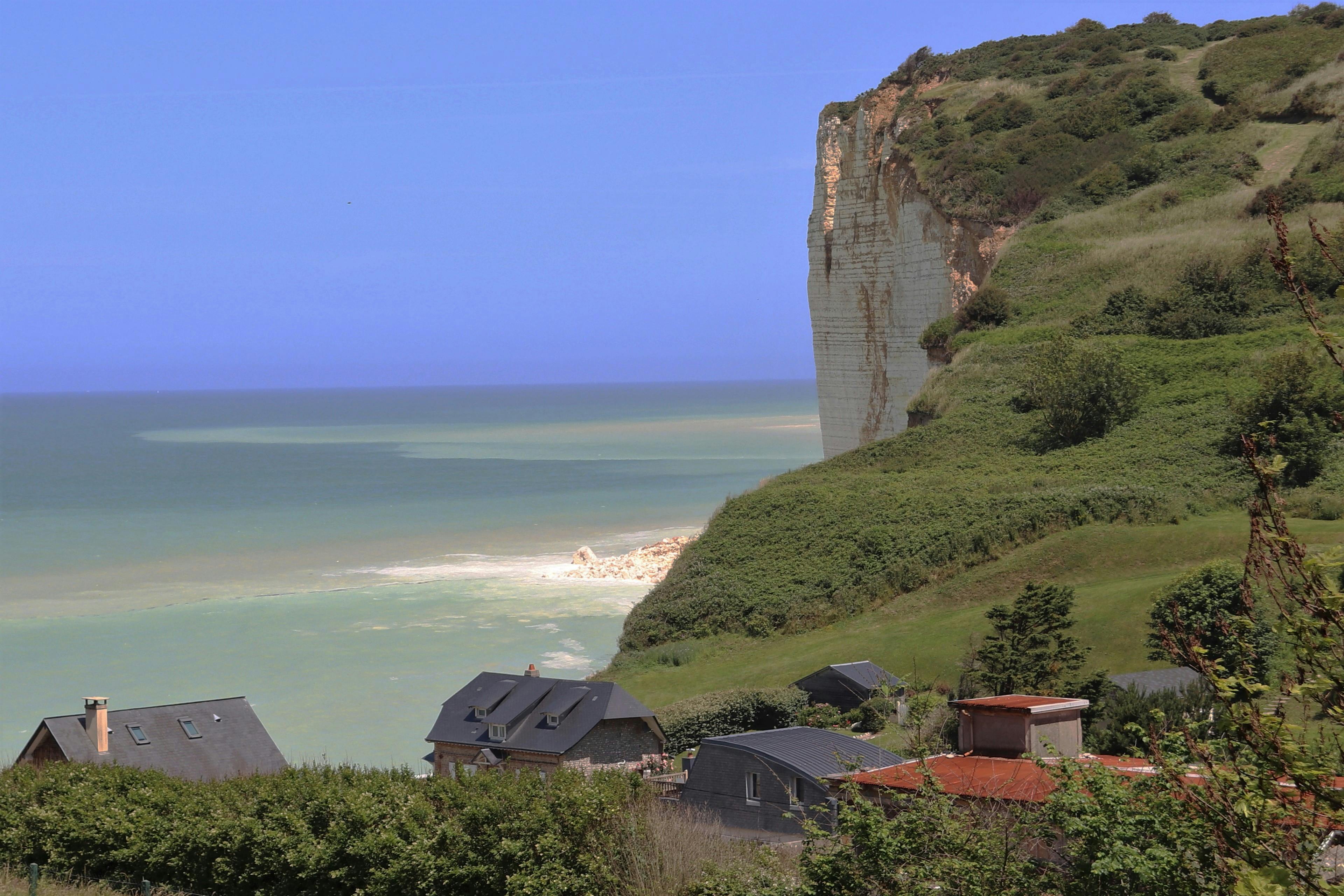 Concrete Building By The Sea · Free Stock Photo