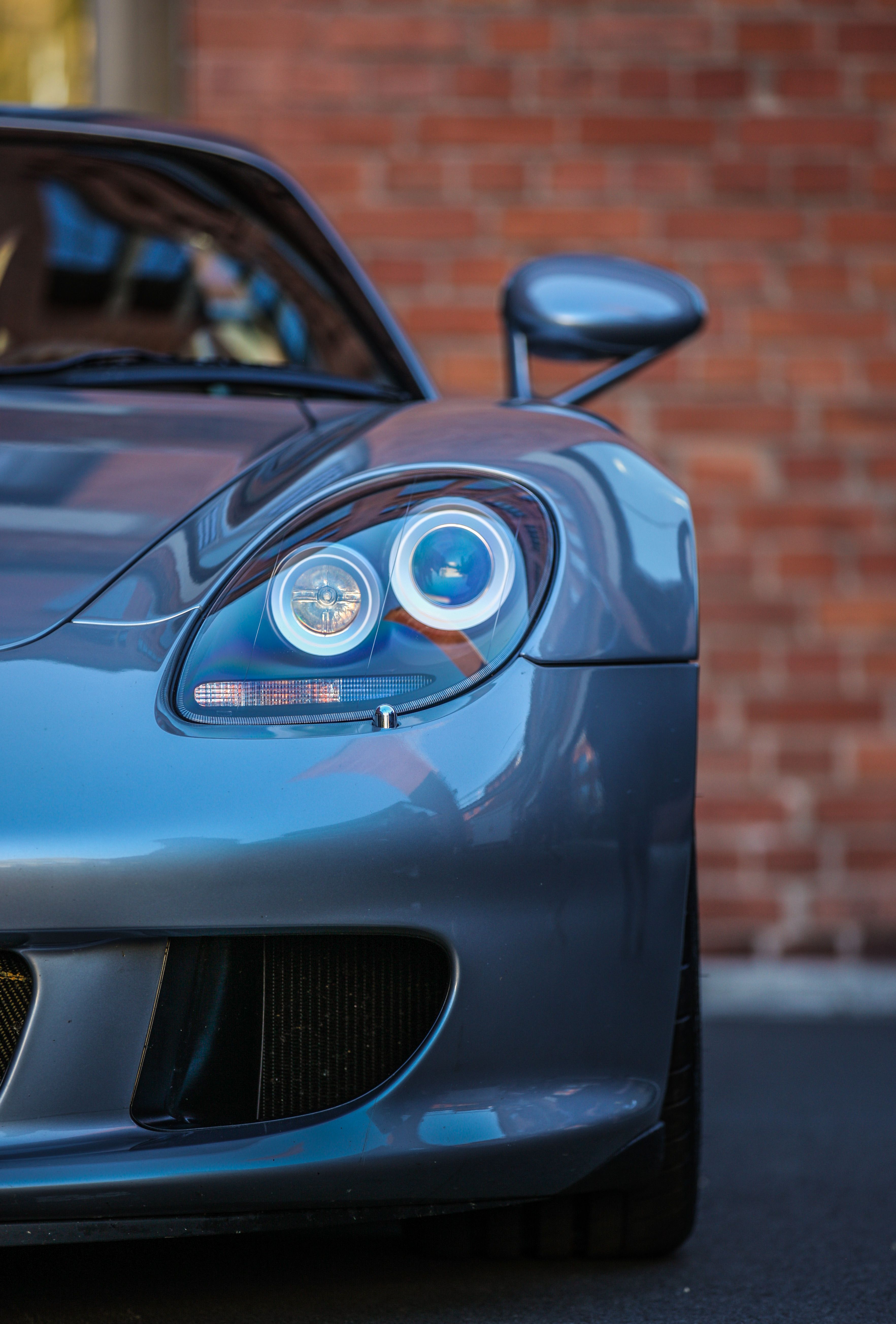 Close-up Photo of Lamborghini's Headlight · Free Stock Photo