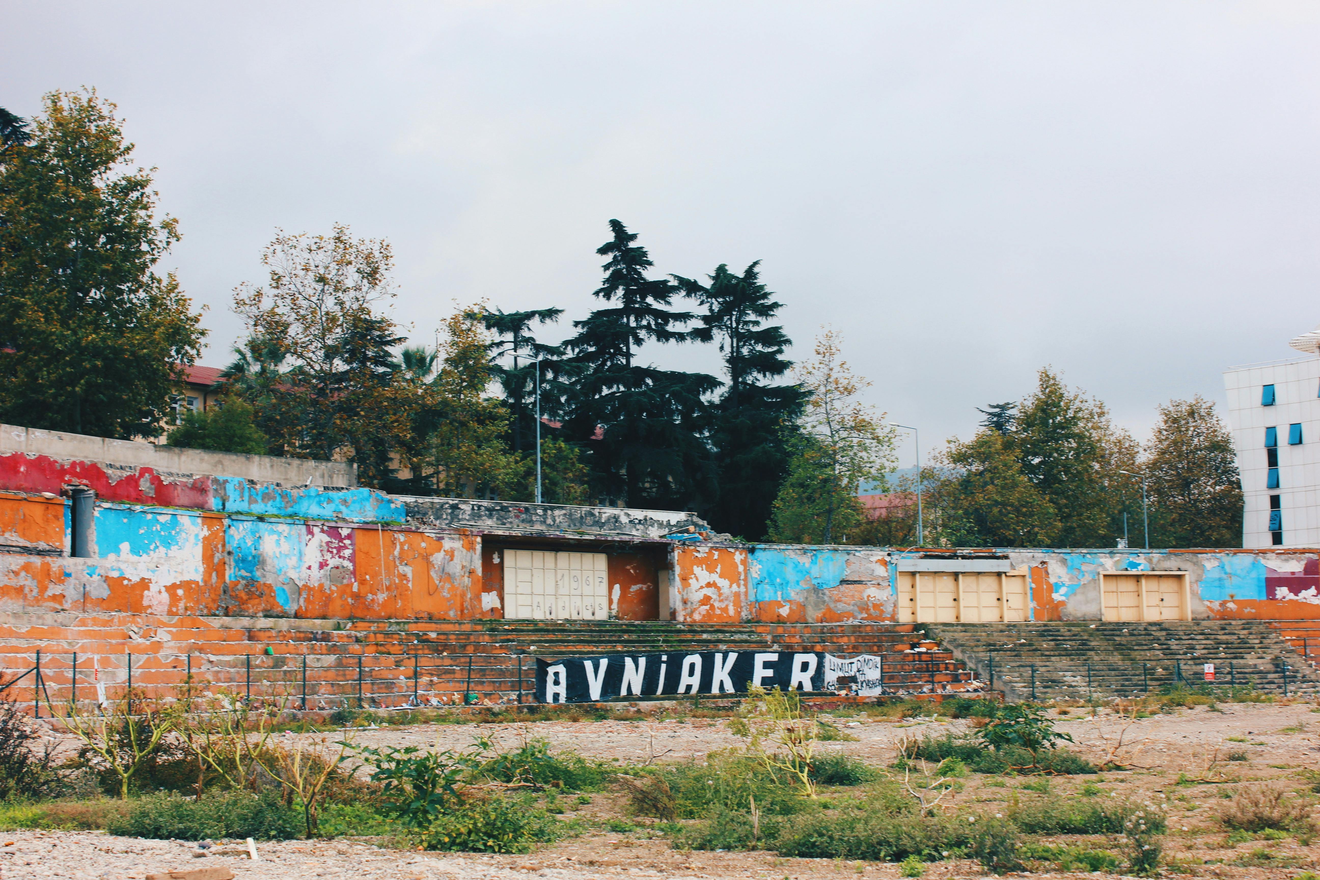 Broken Place Photos, Download The BEST Free Broken Place Stock Photos ...