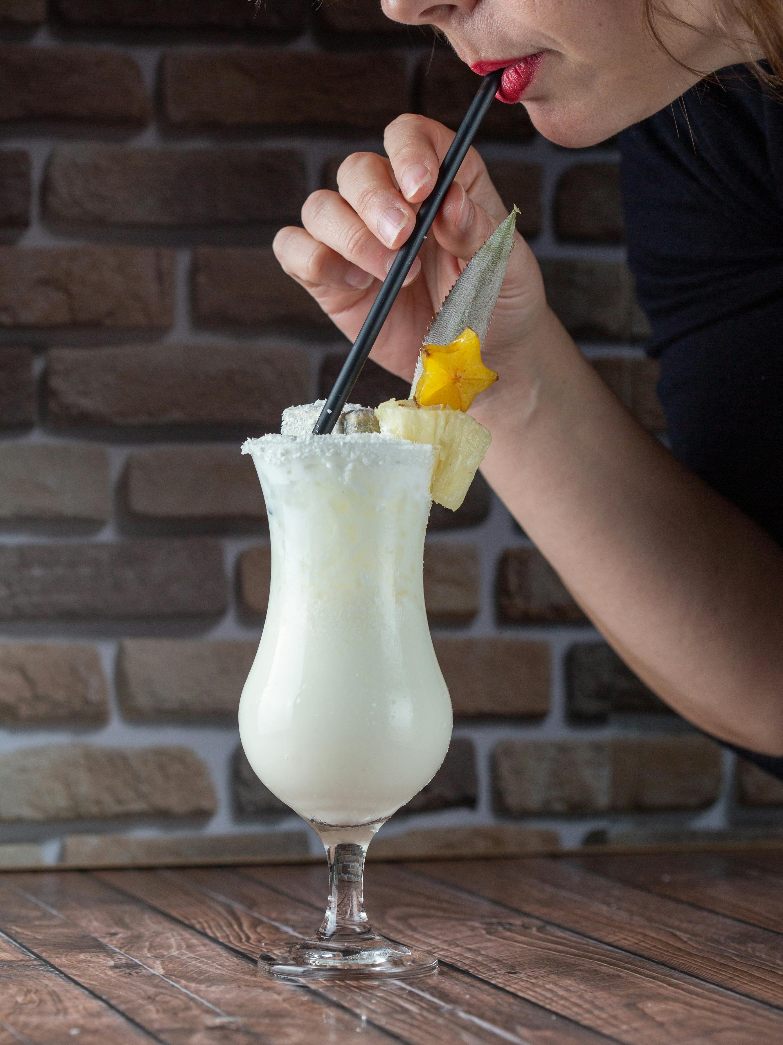 Hand Shake Vertical Footage Photos, Download The BEST Free Hand Shake ...