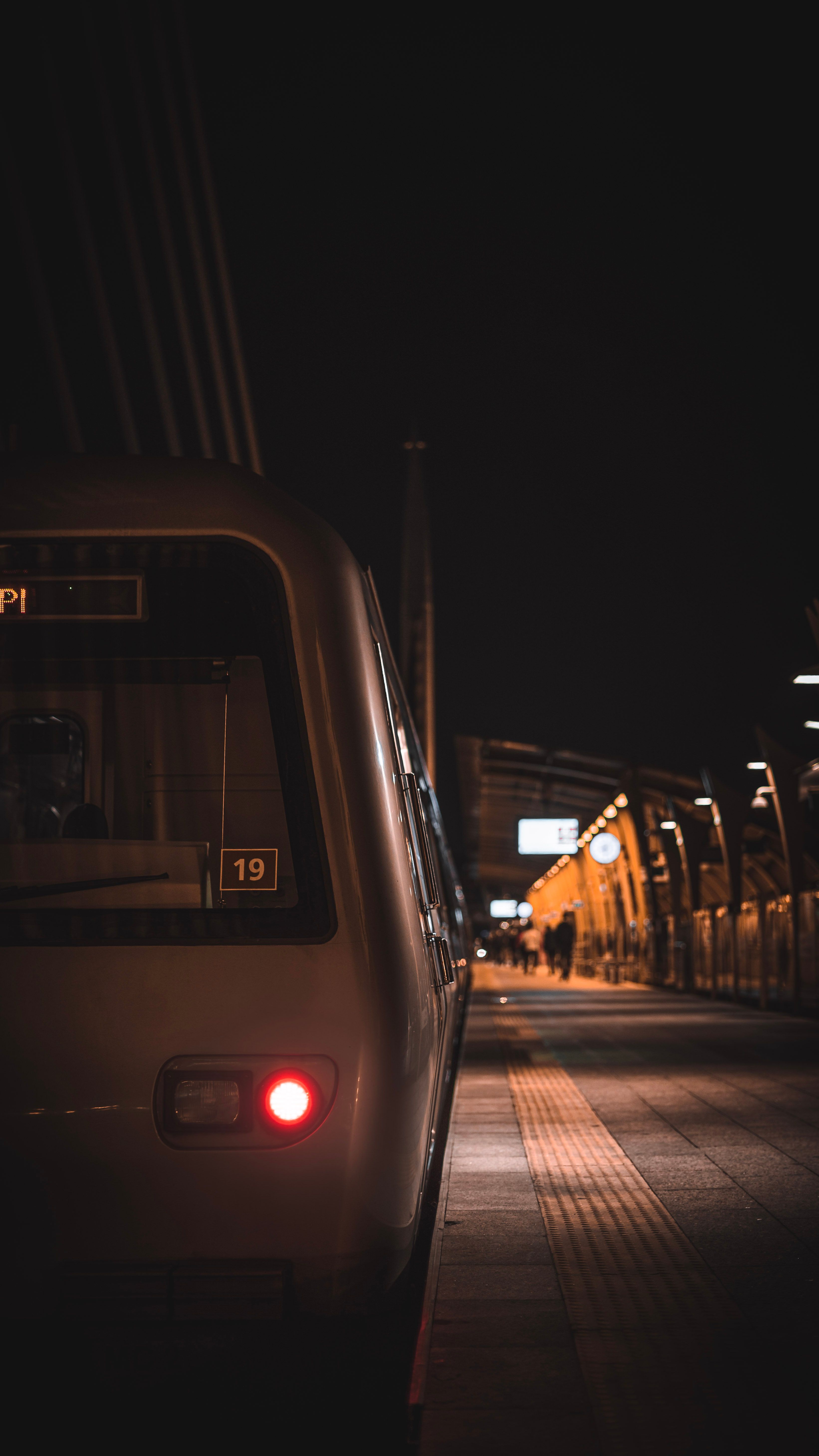 Gray Train on Railway · Free Stock Photo