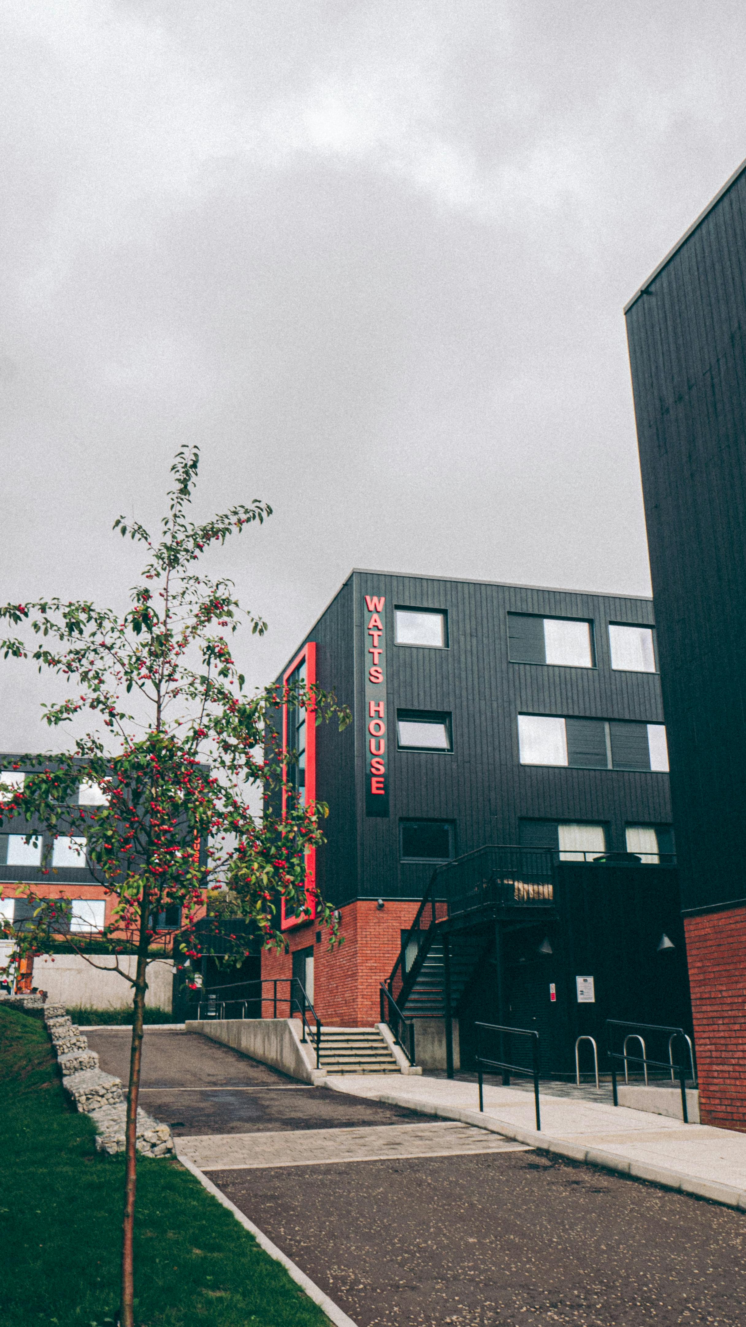Black and Brown Concrete Building · Free Stock Photo