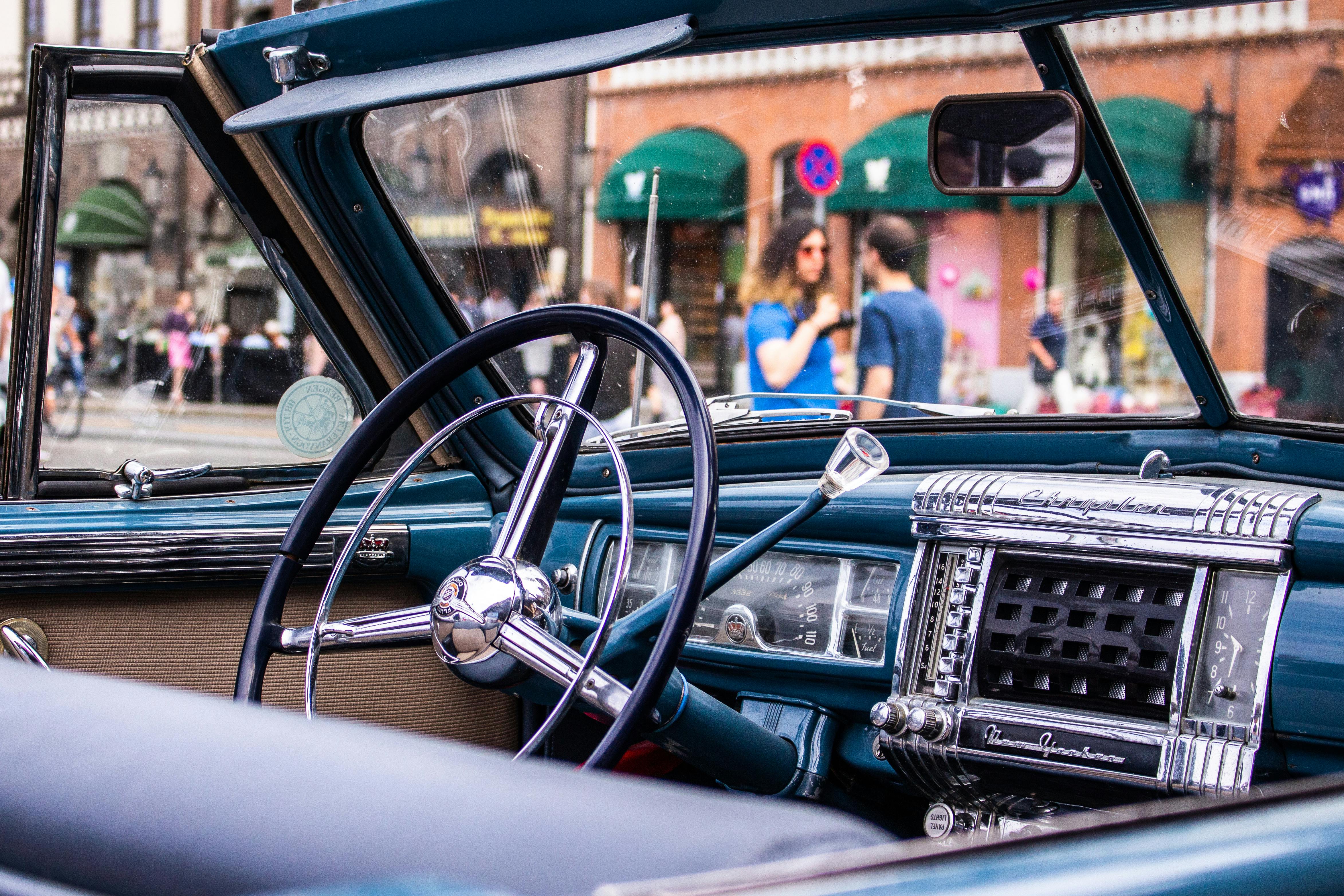 Interior of Old-fashioned Convertible Car · Free Stock Photo