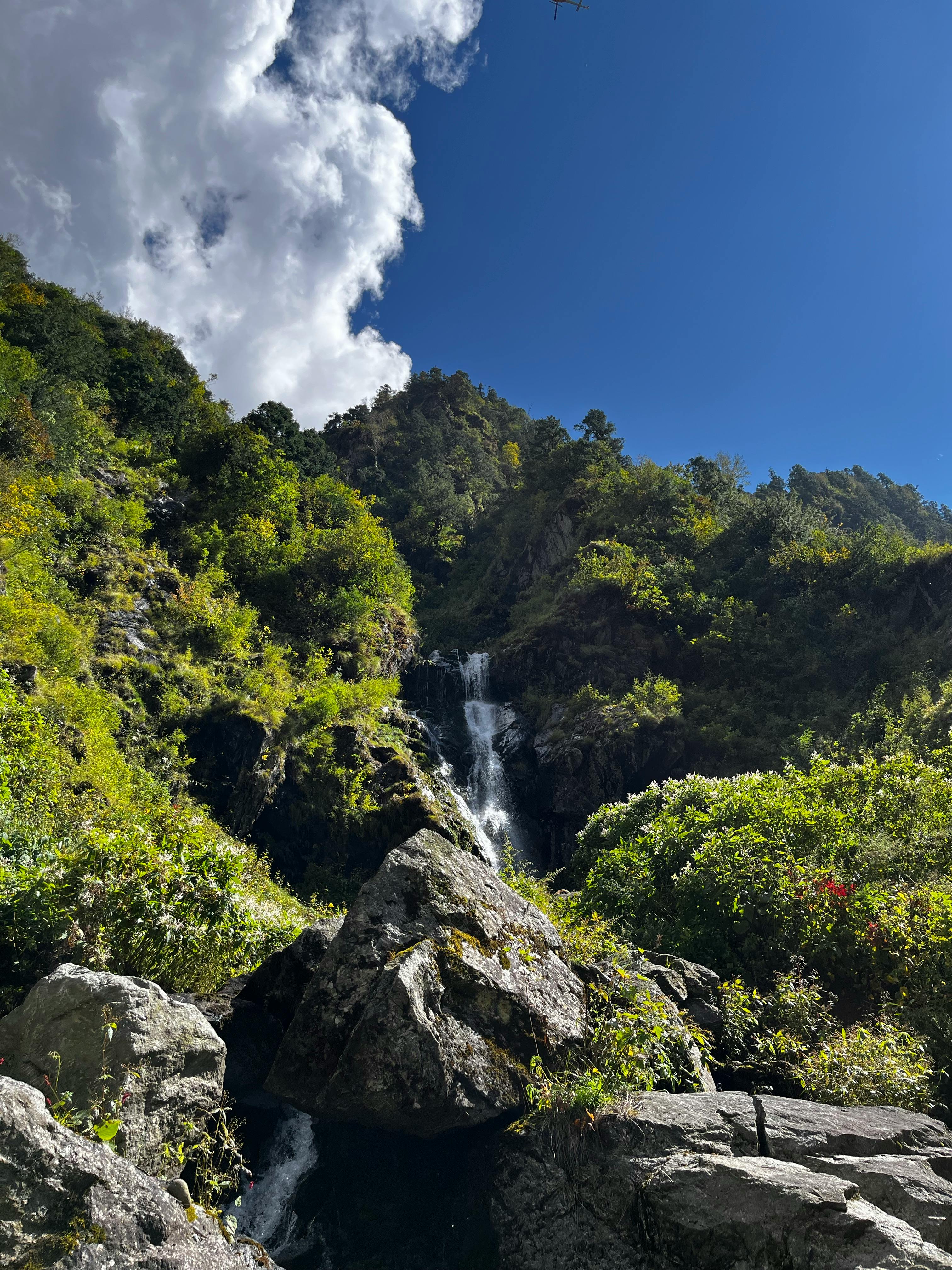 Waterfalls in the Middle of the Mountain · Free Stock Photo