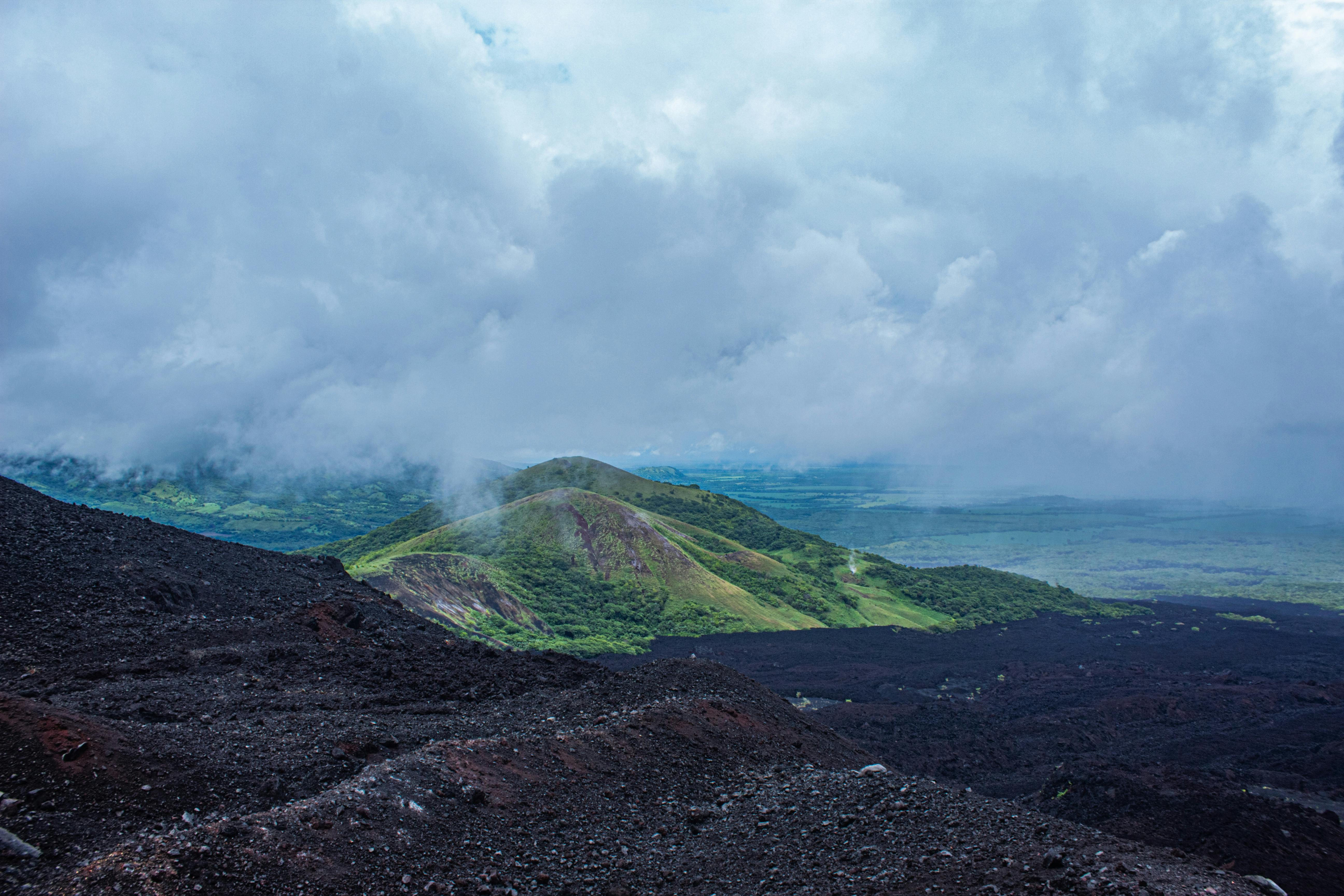 Volcanic Mountains Photos, Download The BEST Free Volcanic Mountains ...