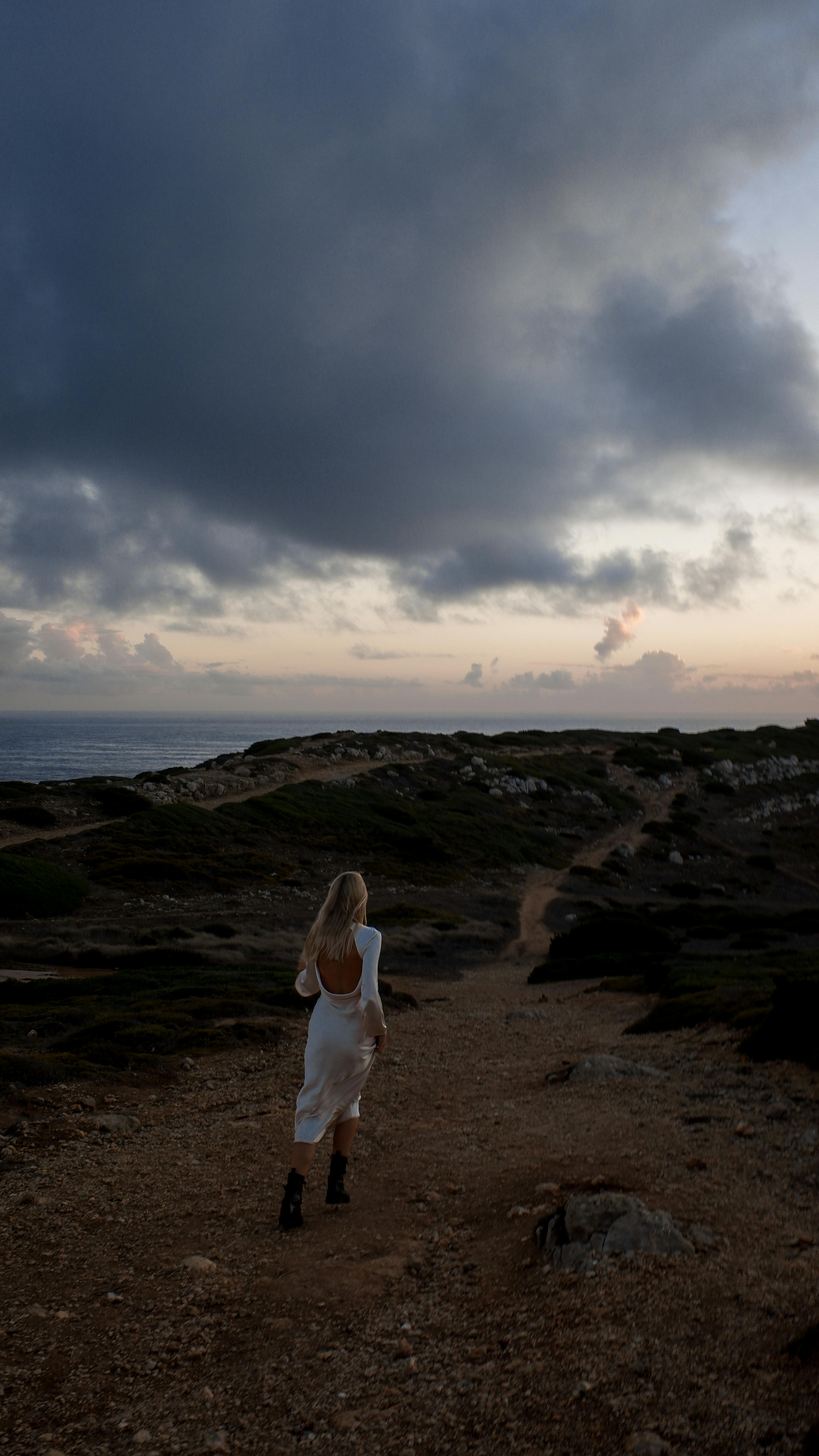 Rocky Pathway Photos, Download The BEST Free Rocky Pathway Stock Photos ...