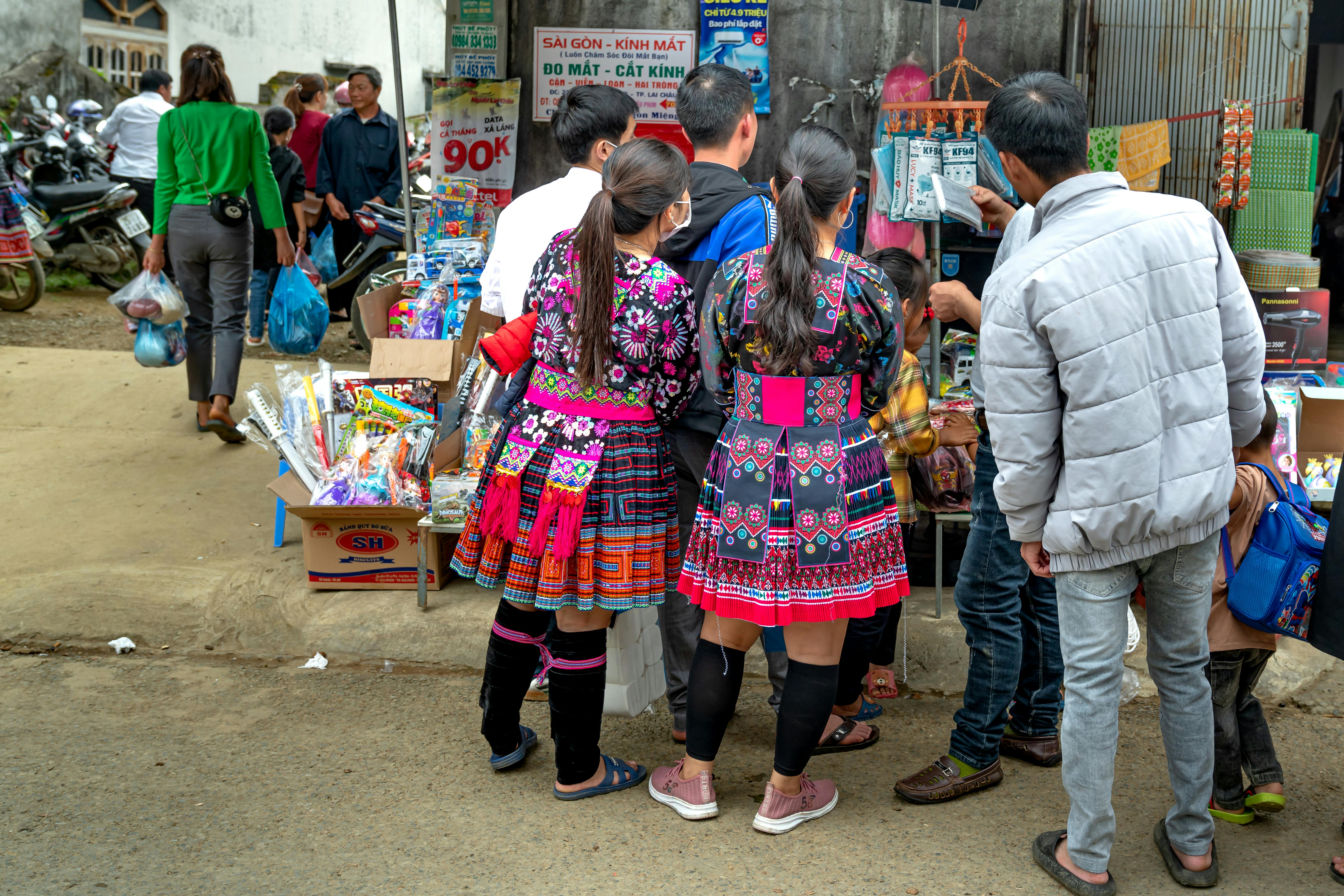 People Shopping on an Open Air Market · Free Stock Photo