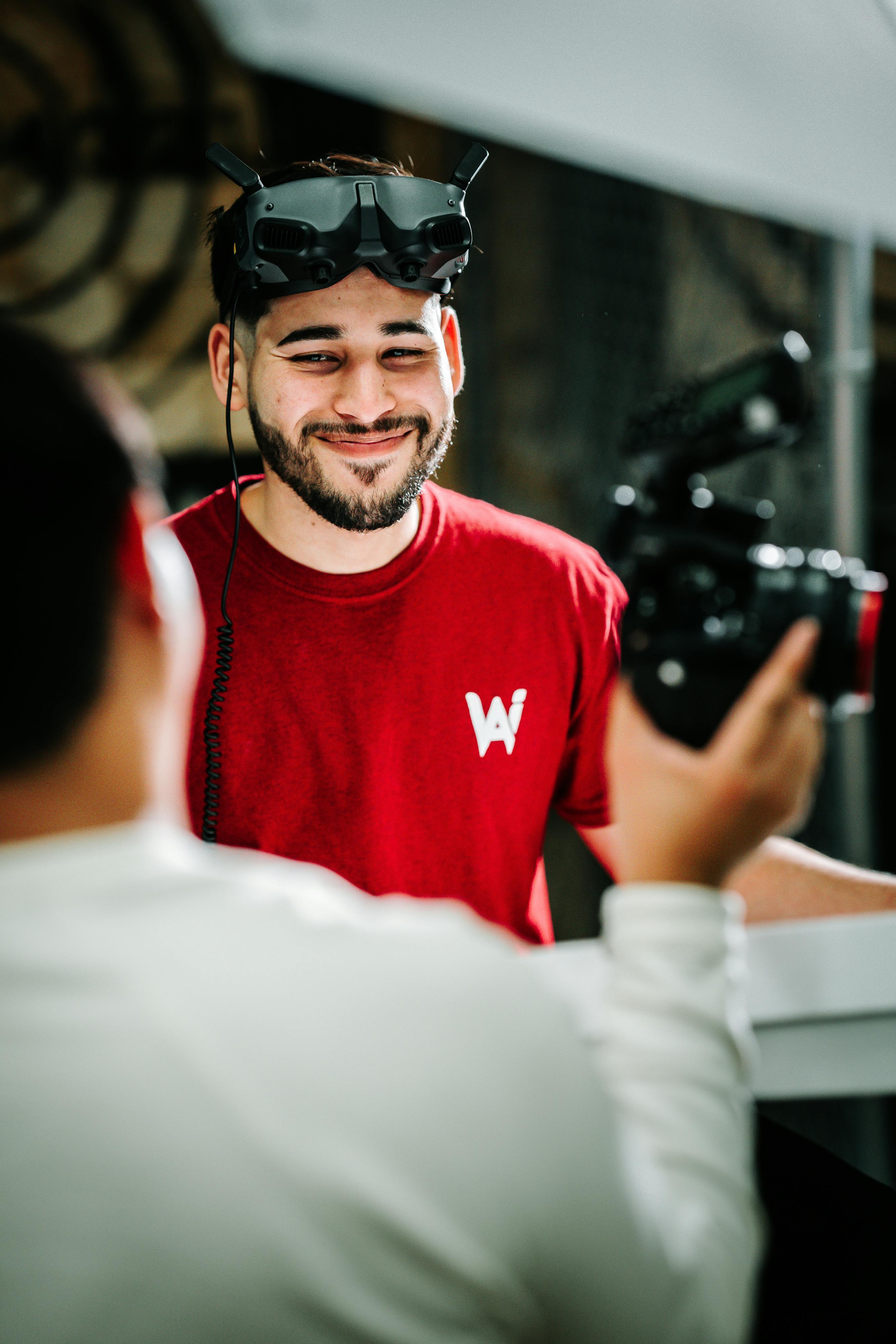 Tech Guy Photos, Download The BEST Free Tech Guy Stock Photos & HD Images