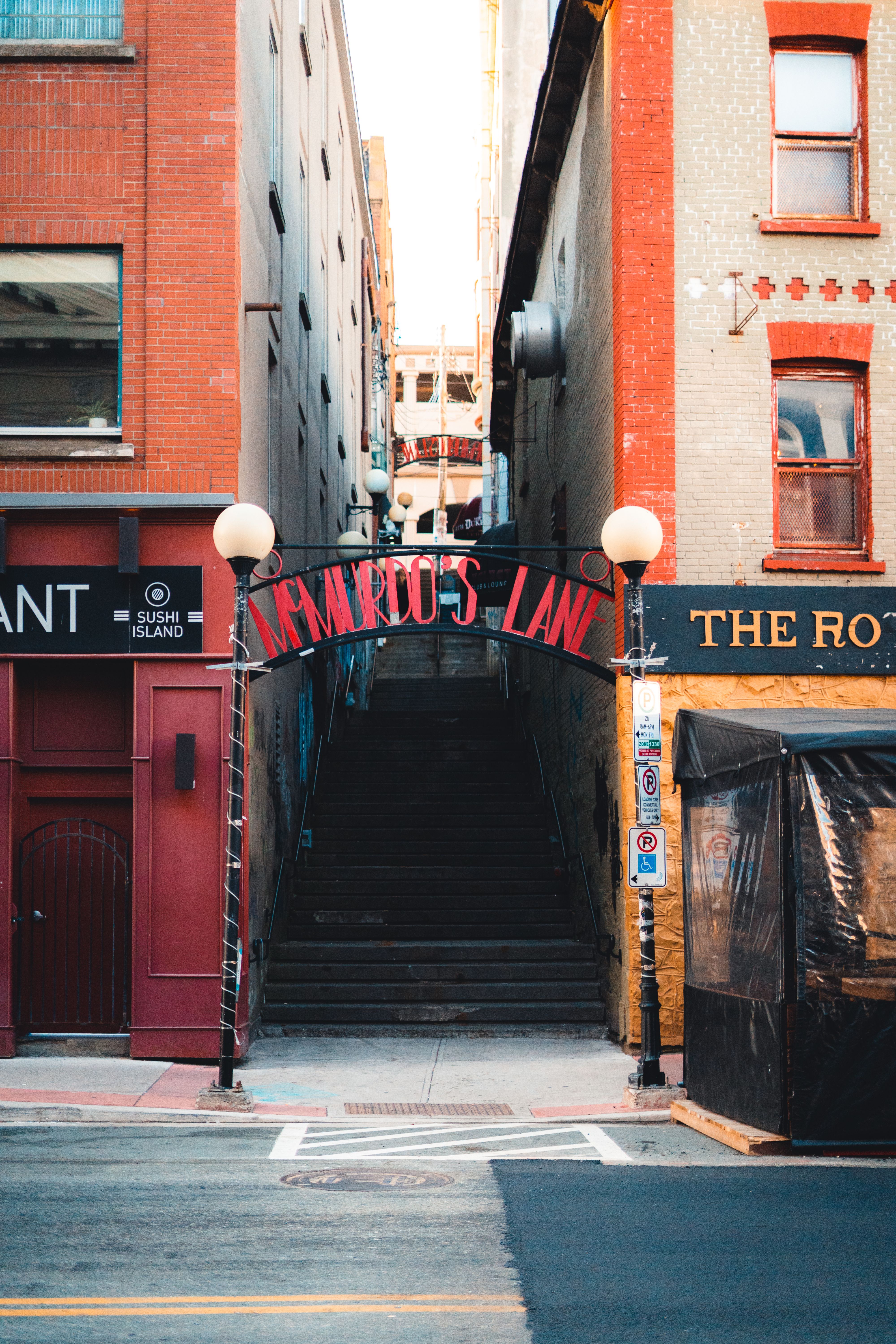 Narrow Alley Stairway on the Street · Free Stock Photo