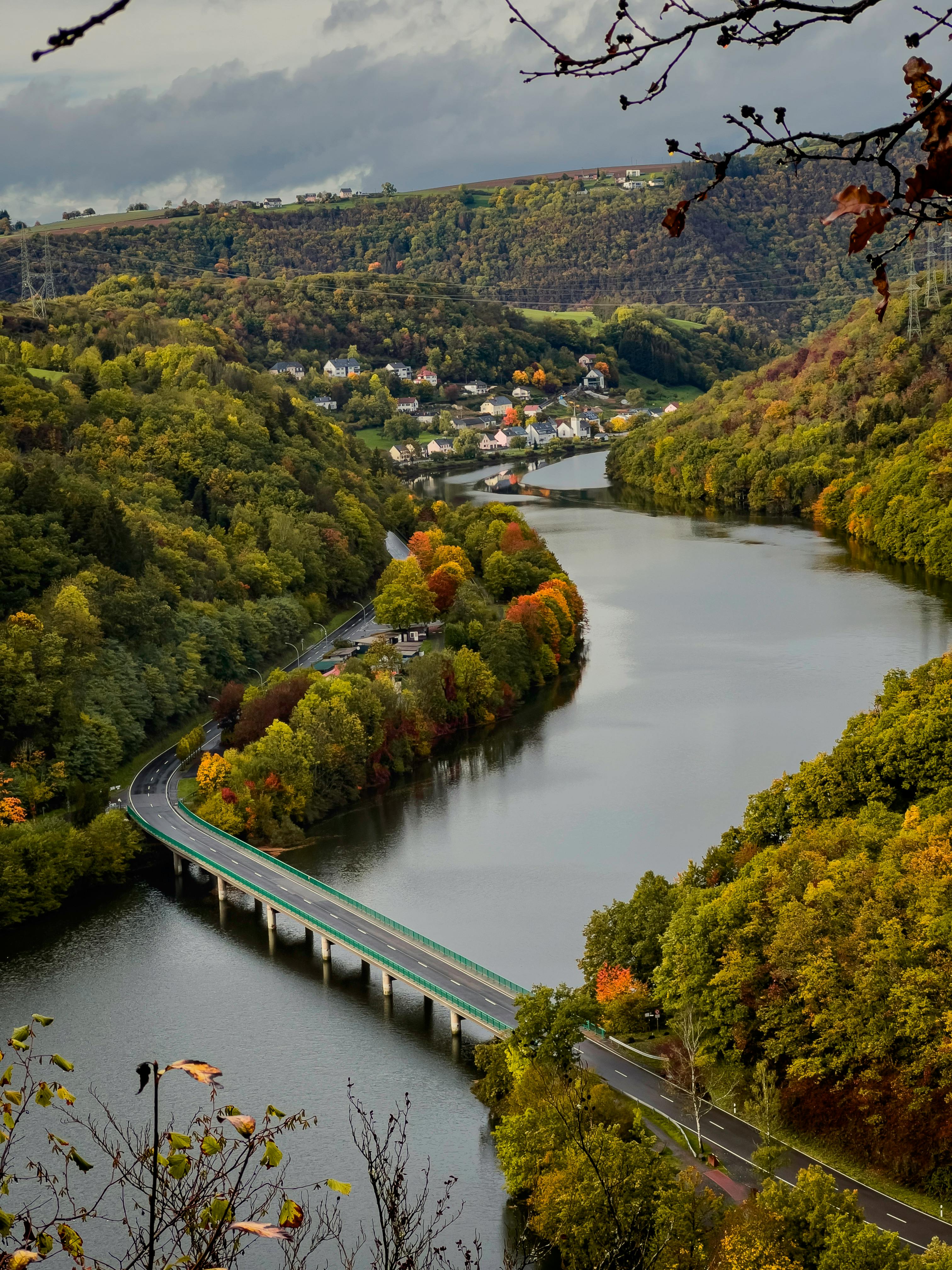 A Bridge Across the River Connecting Roads · Free Stock Photo