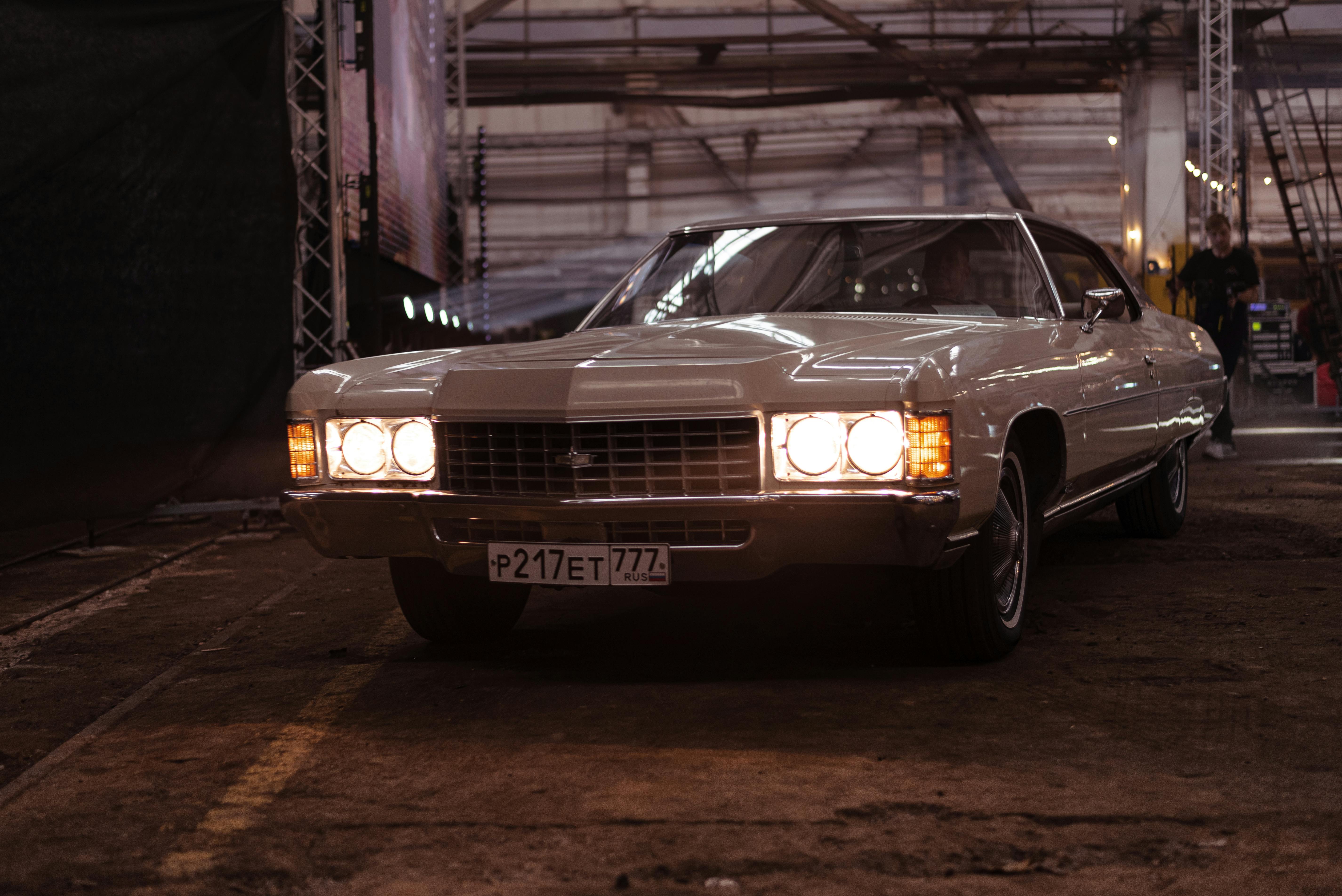 Vintage Car with Silver Livery · Free Stock Photo