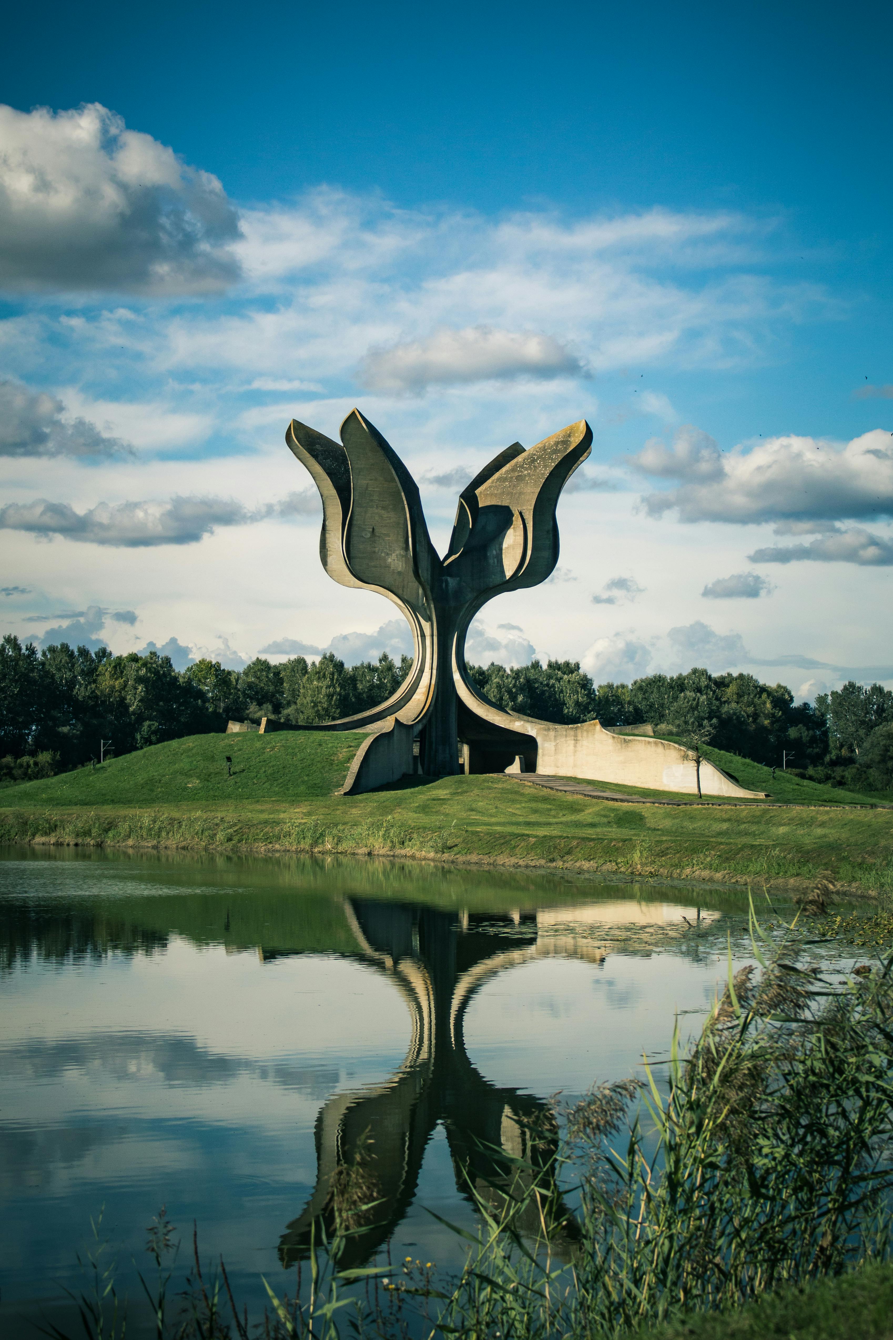 Arabic Text on Stone Monument · Free Stock Photo