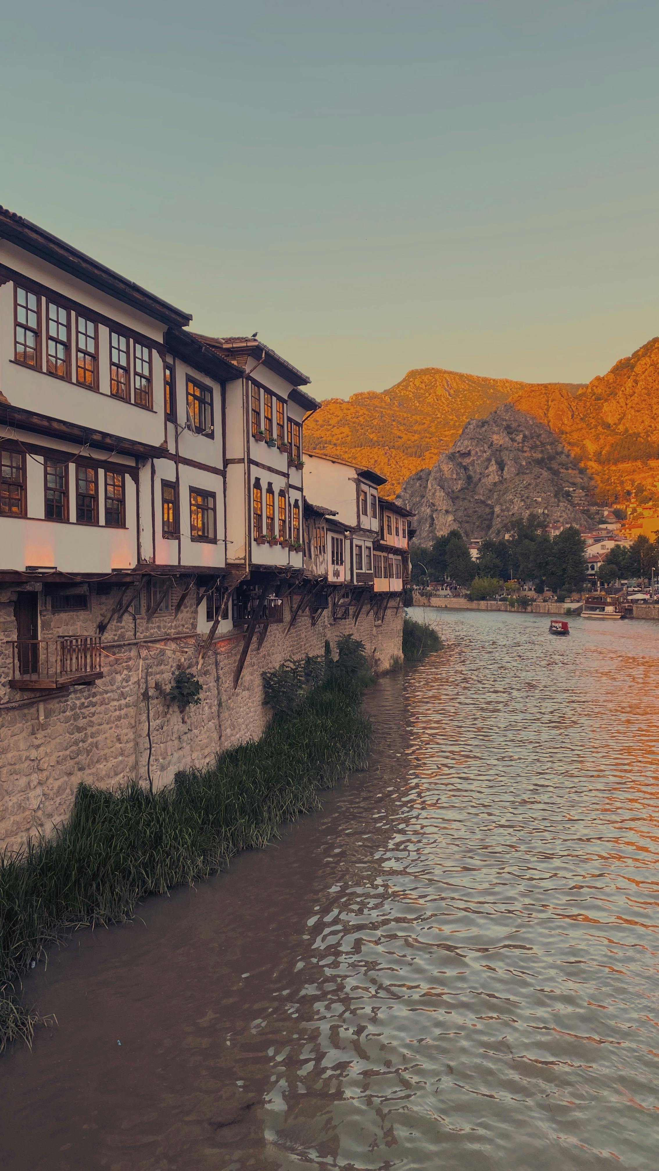 Buildings Built Along the Riverbanks · Free Stock Photo