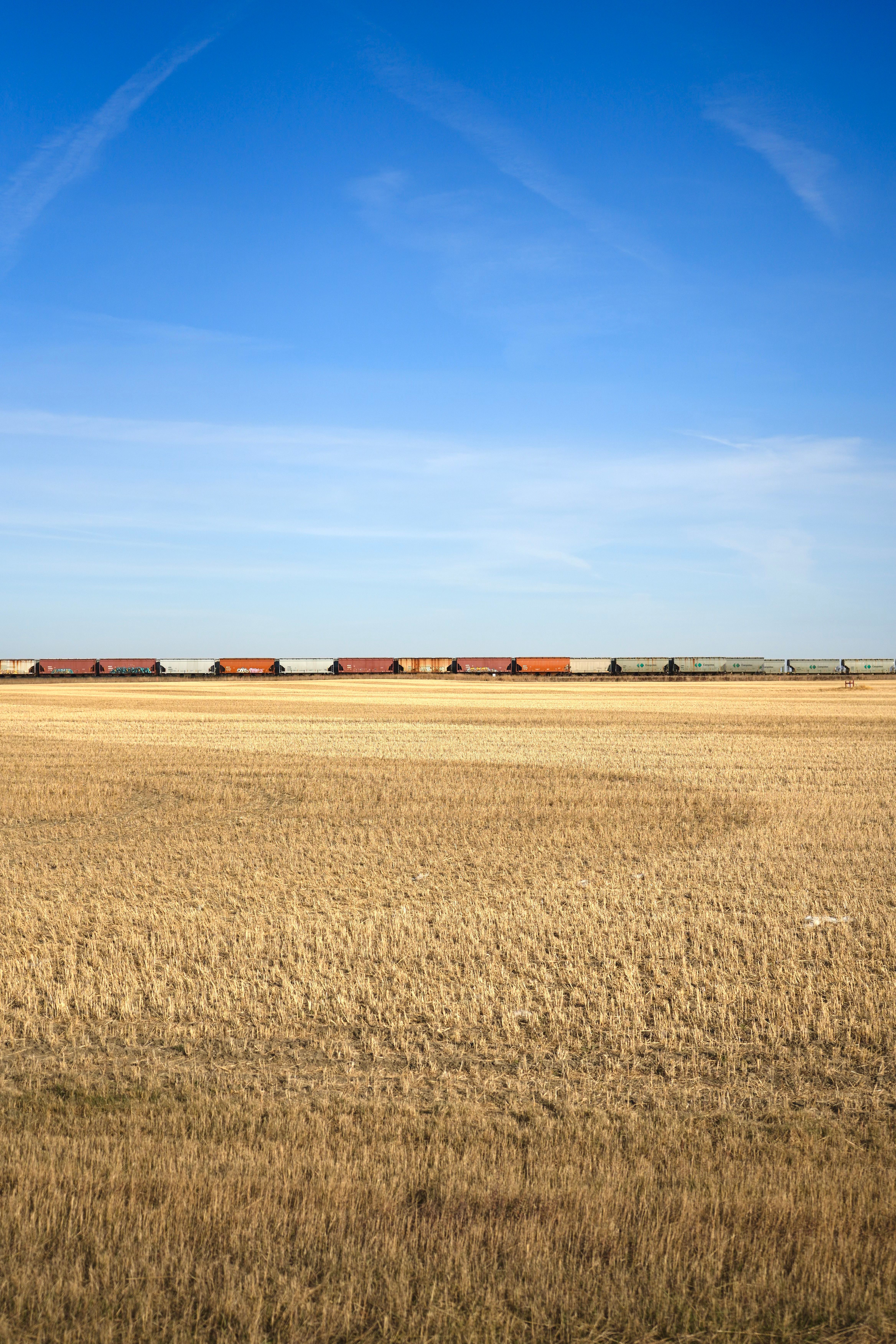 Plain Train Photos, Download The BEST Free Plain Train Stock Photos ...