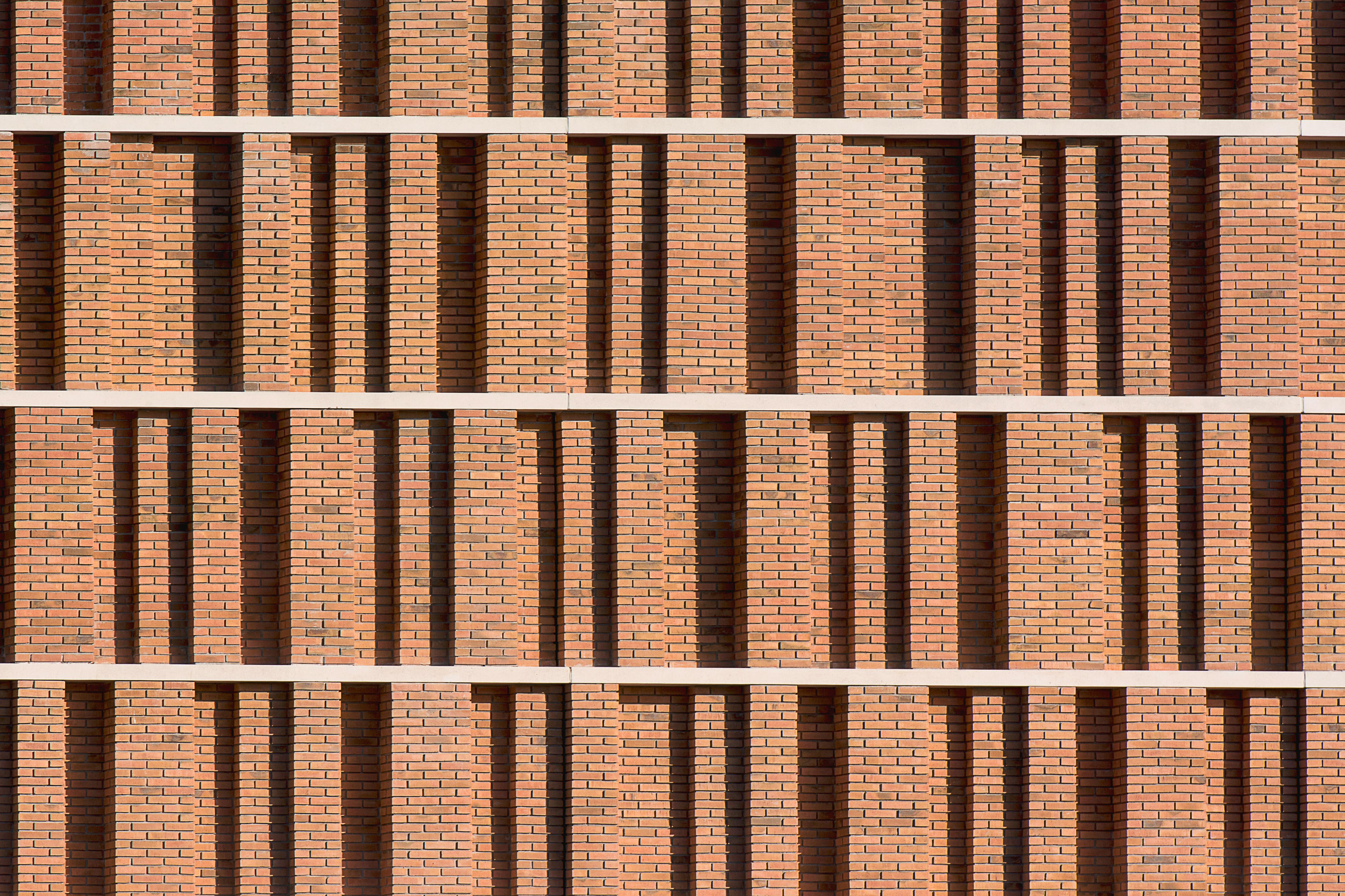 Pattern on Building Wall · Free Stock Photo