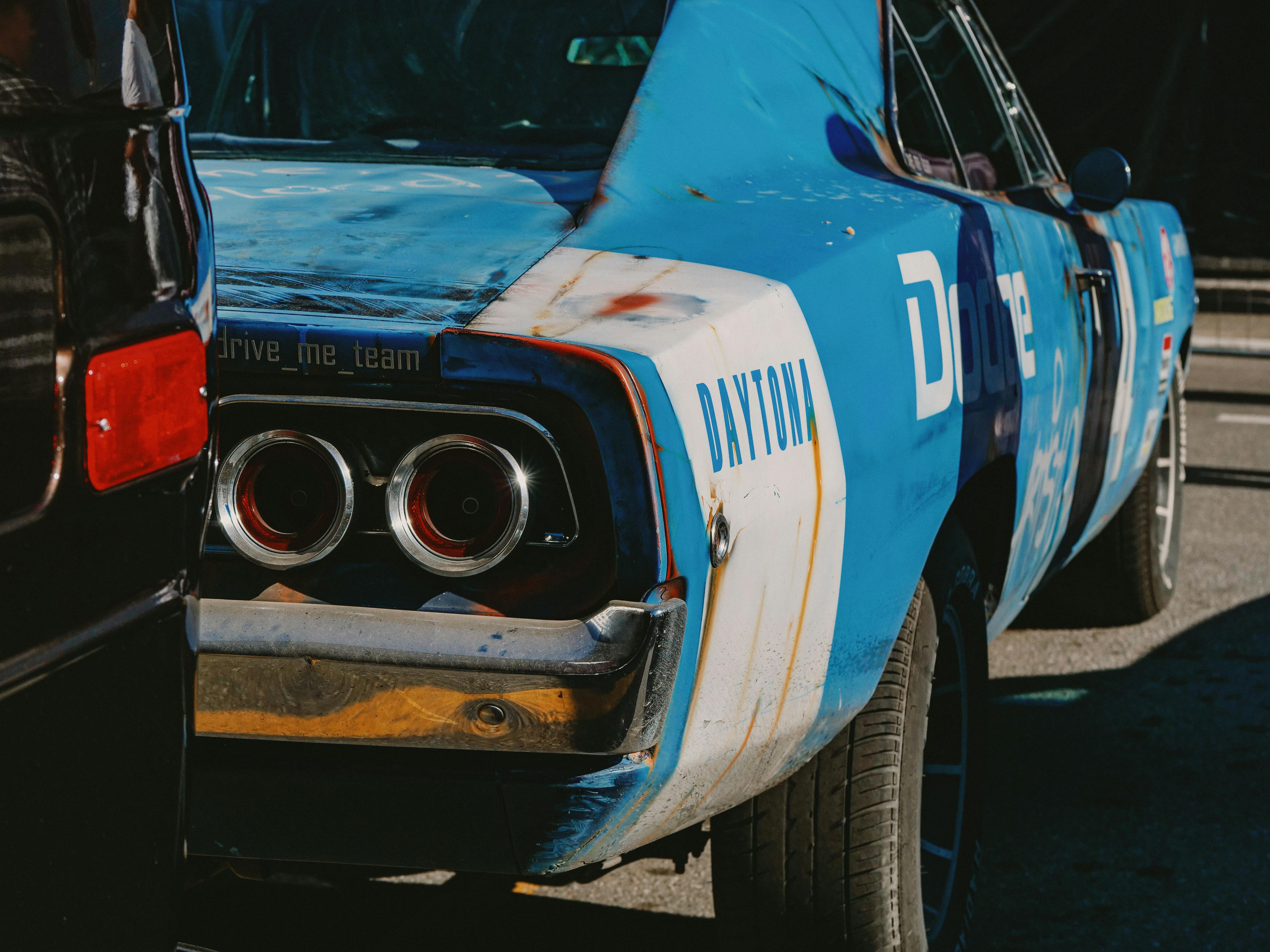 Rear of Classic Blue Racing Car · Free Stock Photo