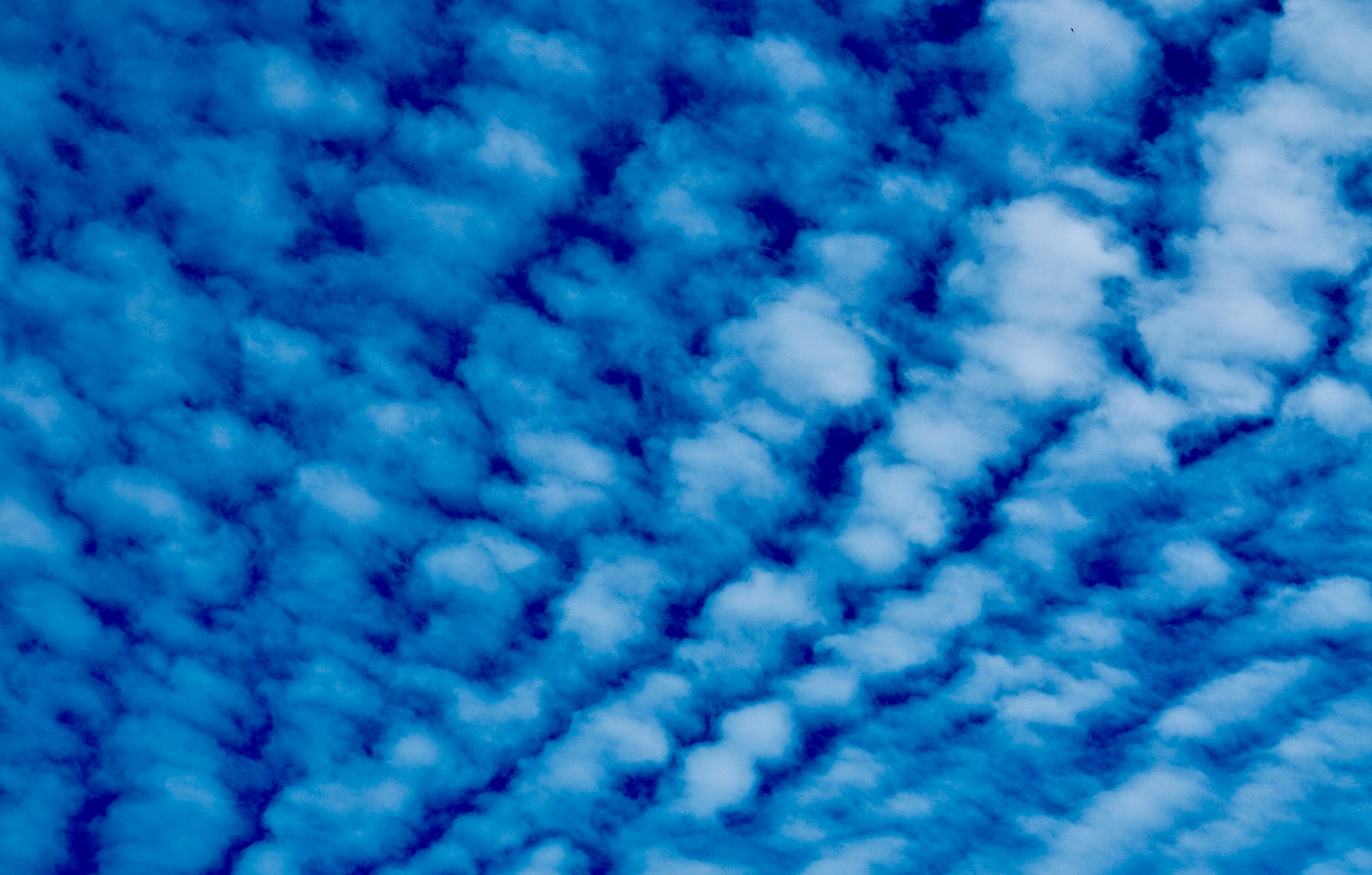 Low Angle Shot of Clouds Formation in the Sky · Free Stock Photo