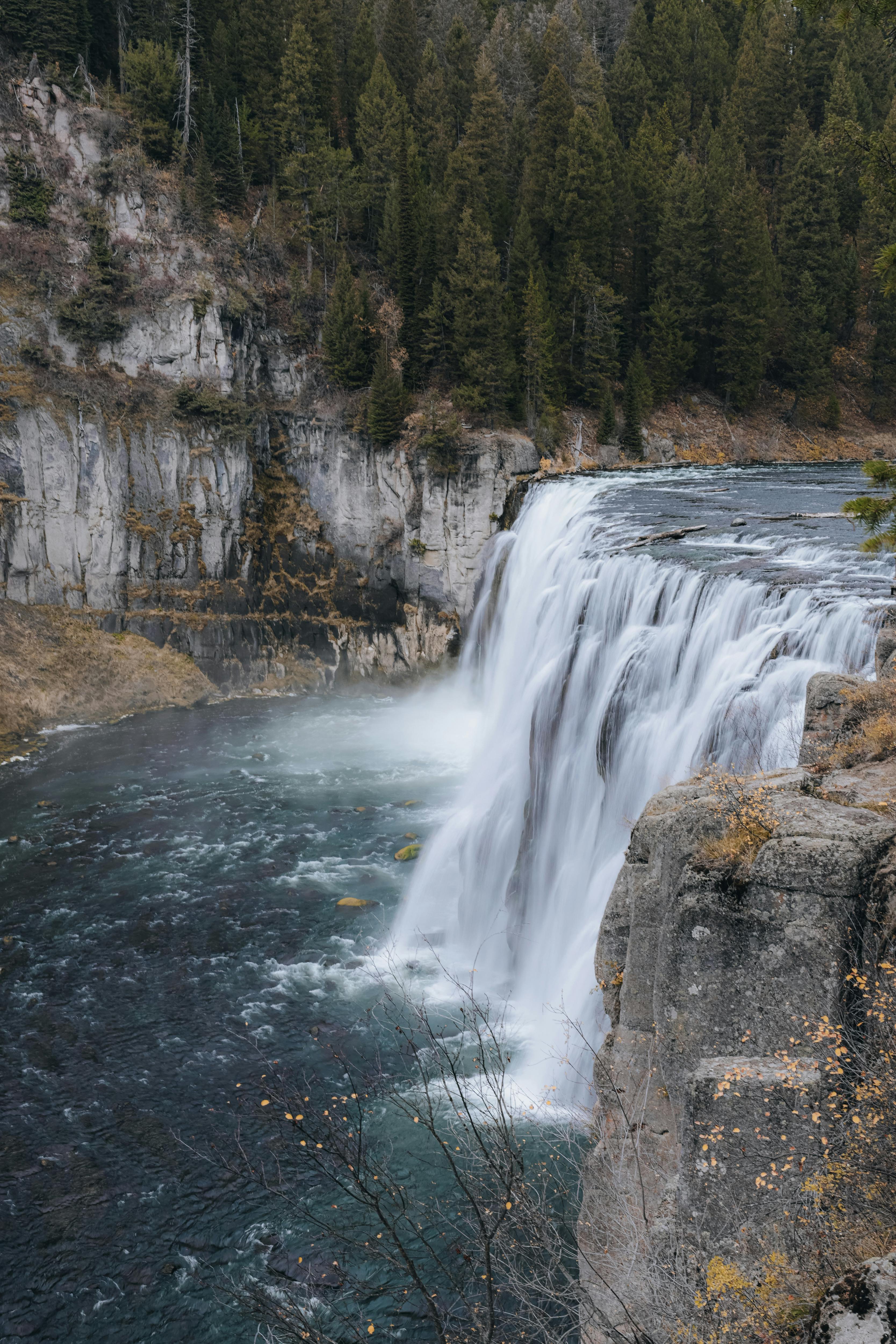 Time-Lapse Photography of Waterfalls · Free Stock Photo
