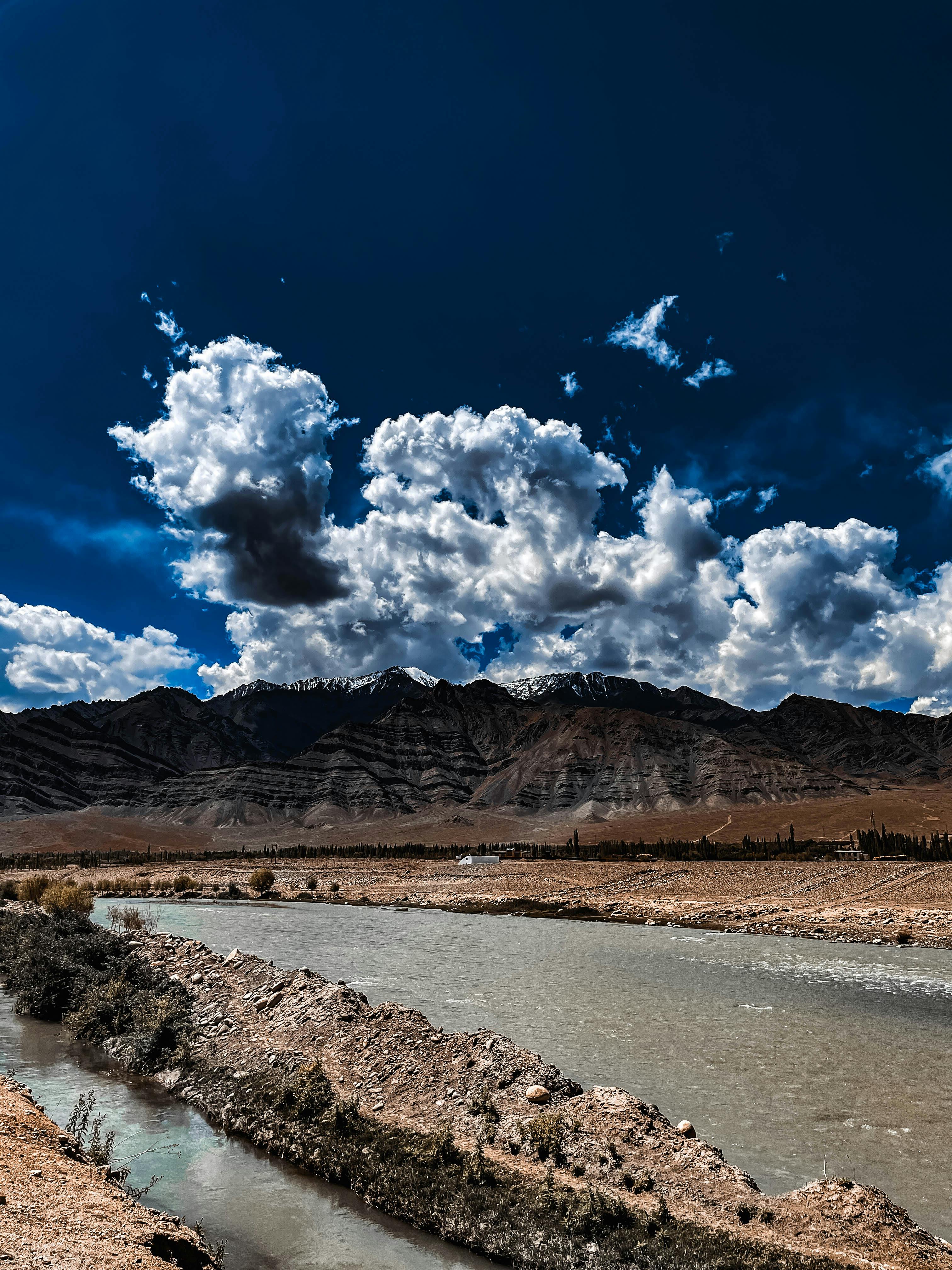 Karamvir Jakhar - 사진