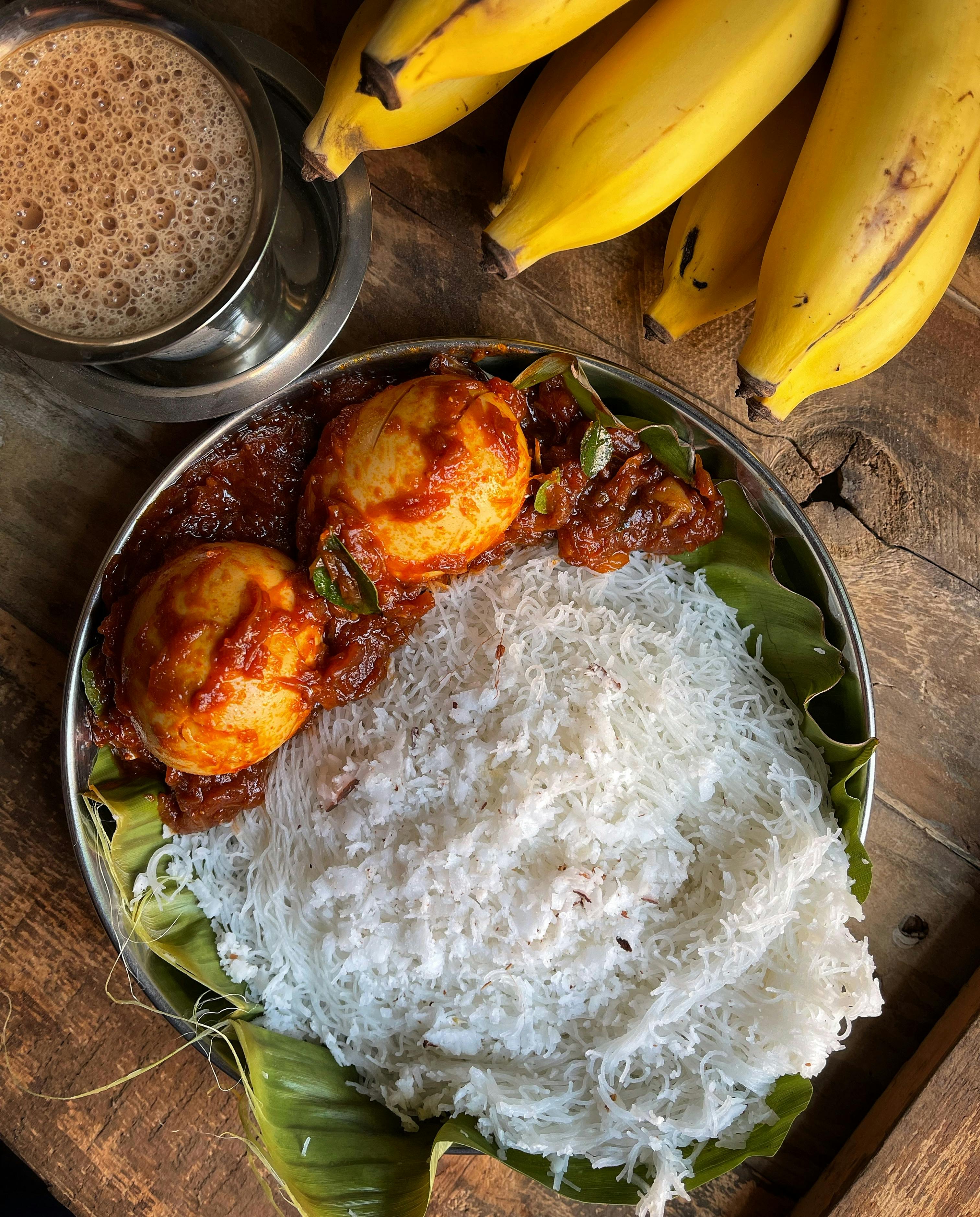 Close-Up Shot of a Delicious Cuisine · Free Stock Photo