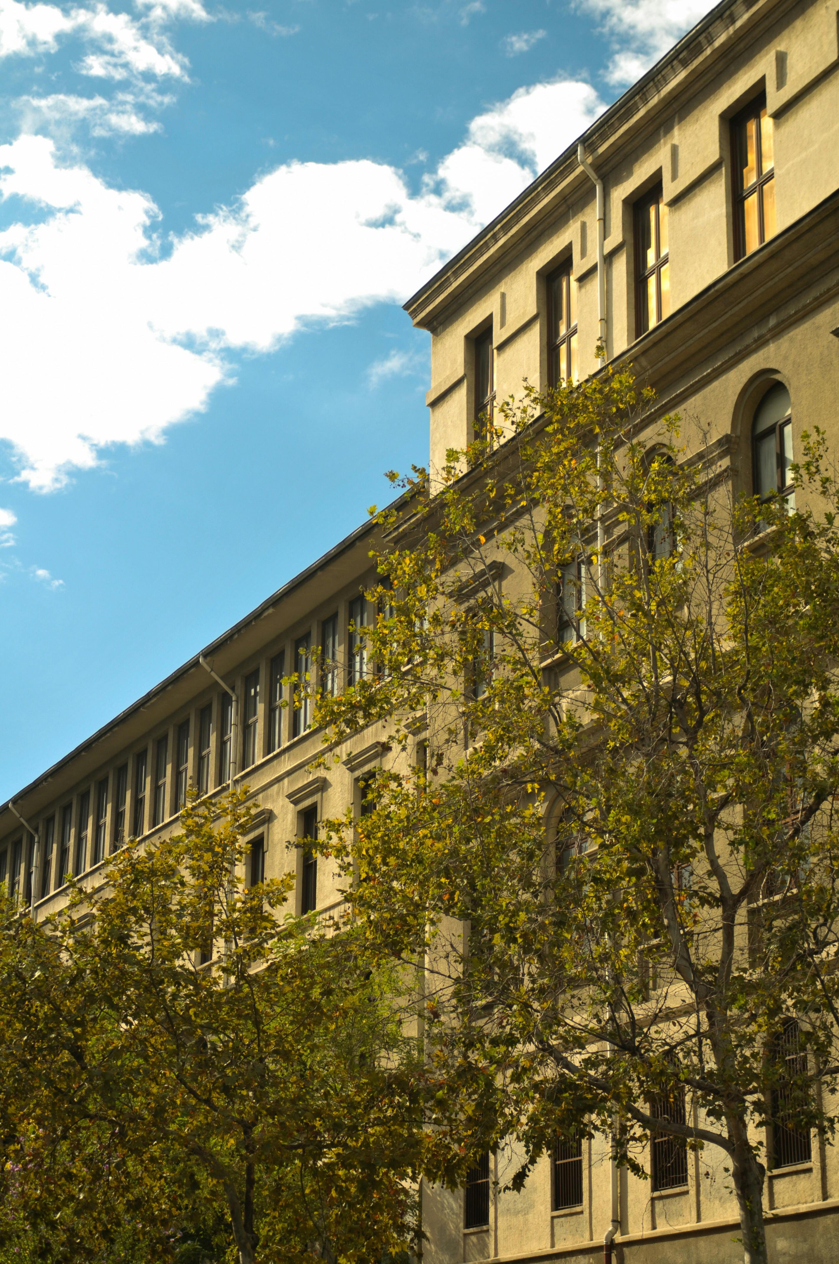 City Building Exterior · Free Stock Photo