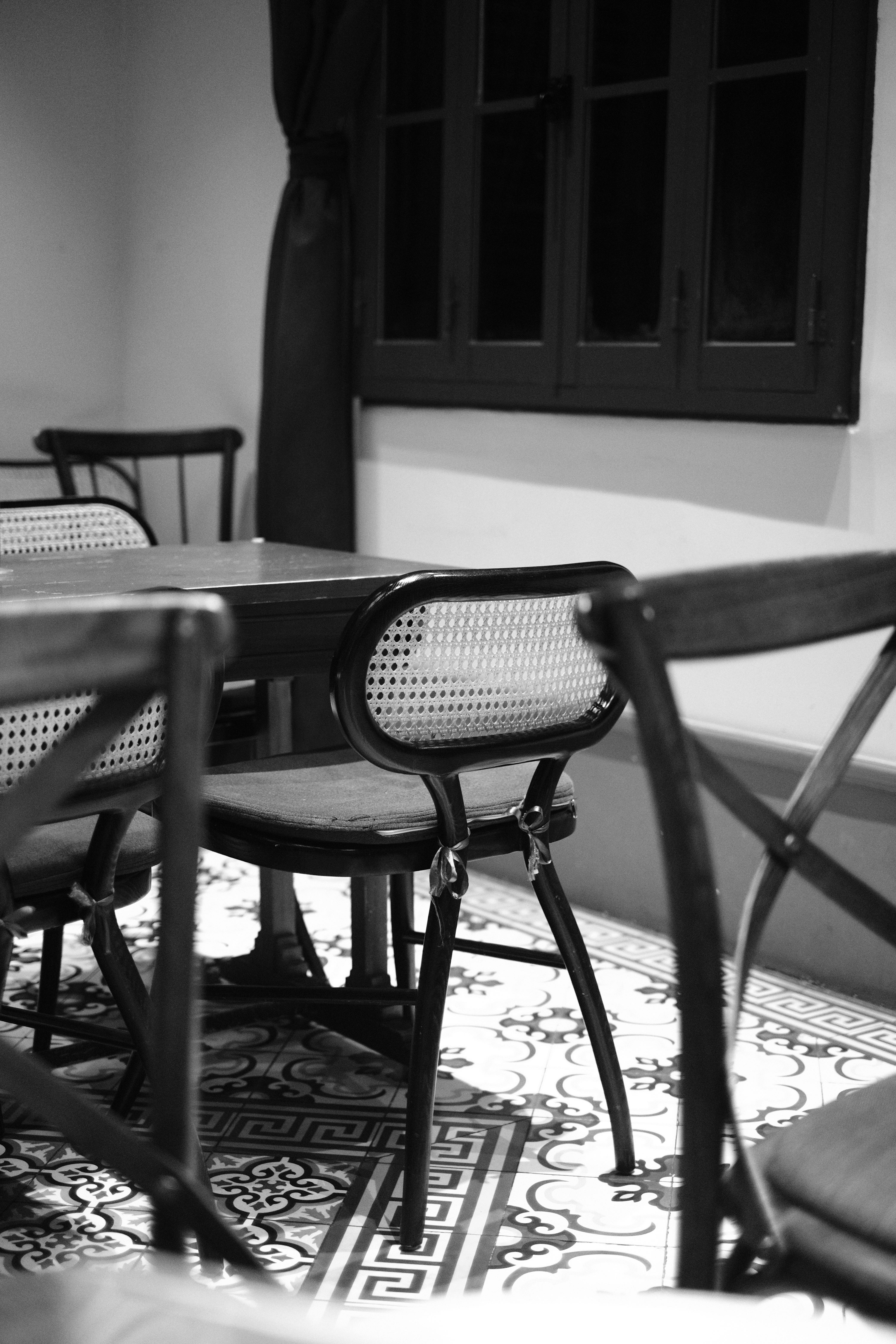 Black Bar Tables Photos, Download The BEST Free Black Bar Tables Stock ...