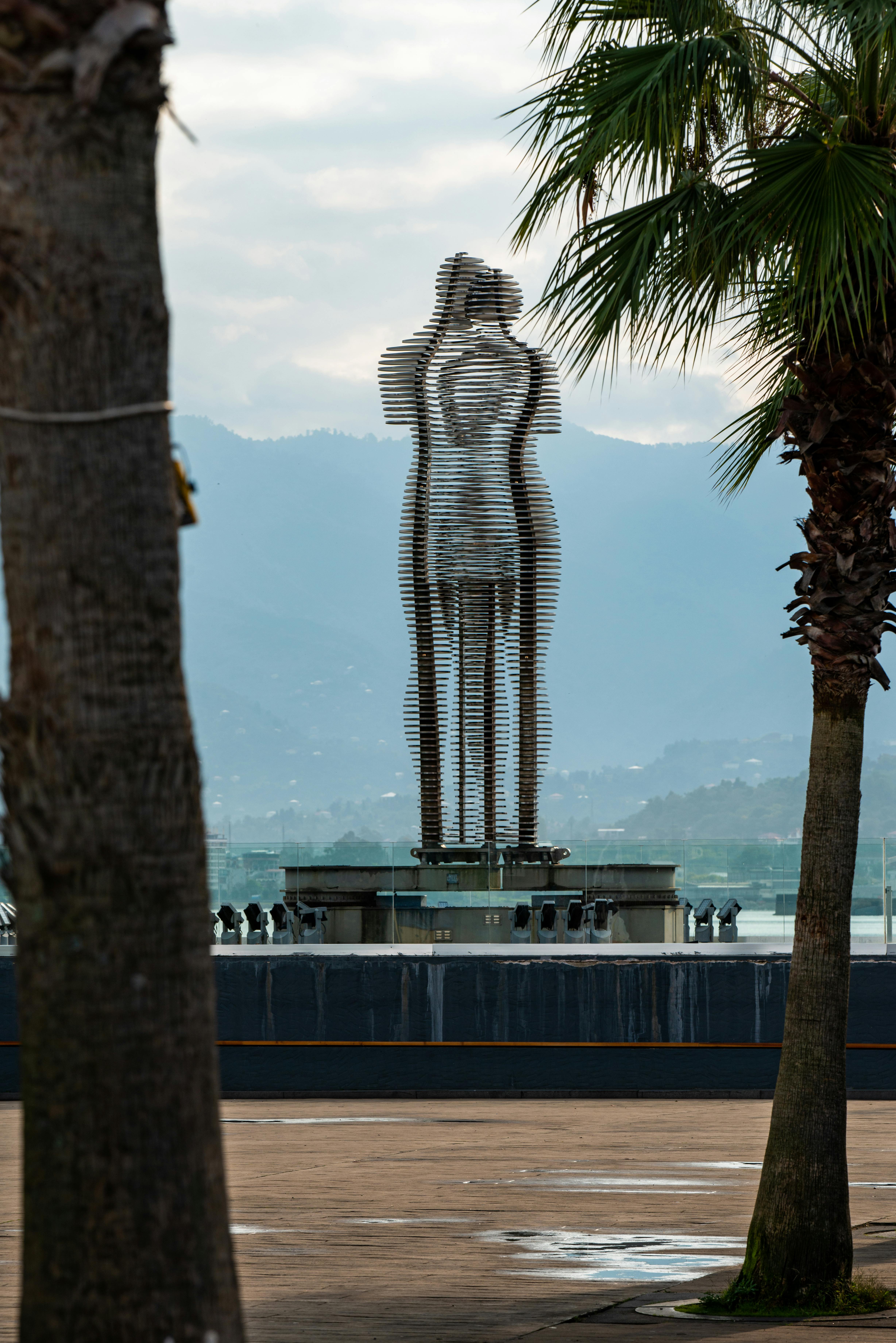 Ali and Nino Statue in Batumi, Georgia · Free Stock Photo