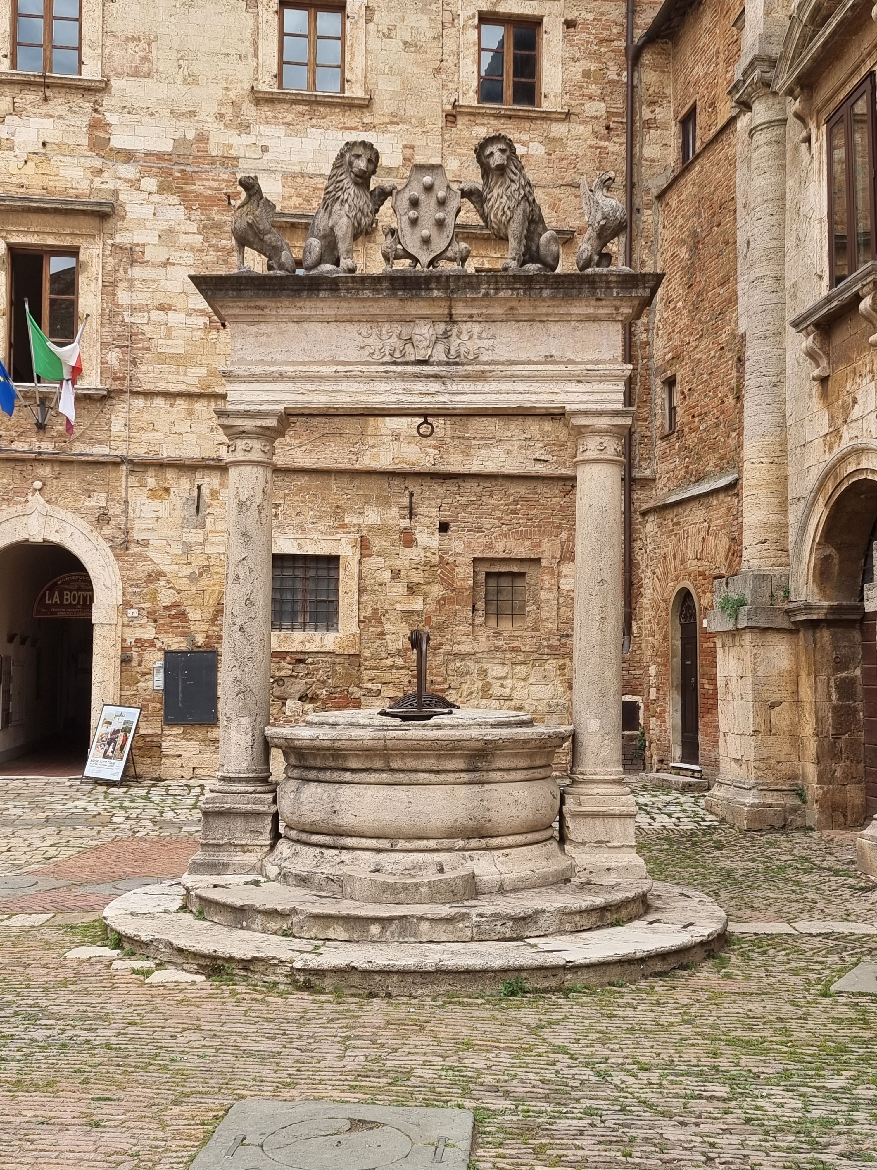 Pozzo Photos, Download The BEST Free Pozzo Stock Photos & HD Images