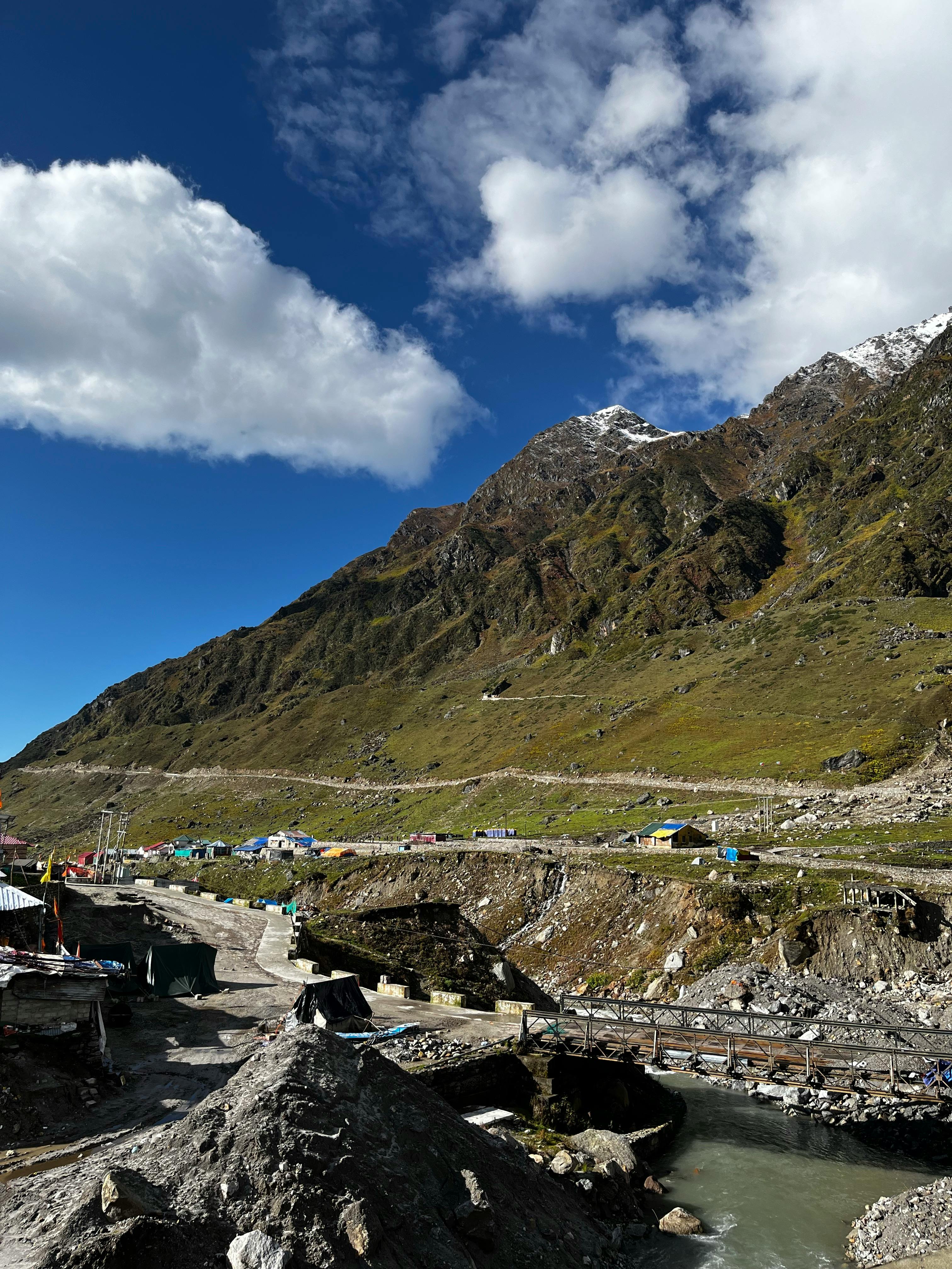 Bay among Mountains · Free Stock Photo