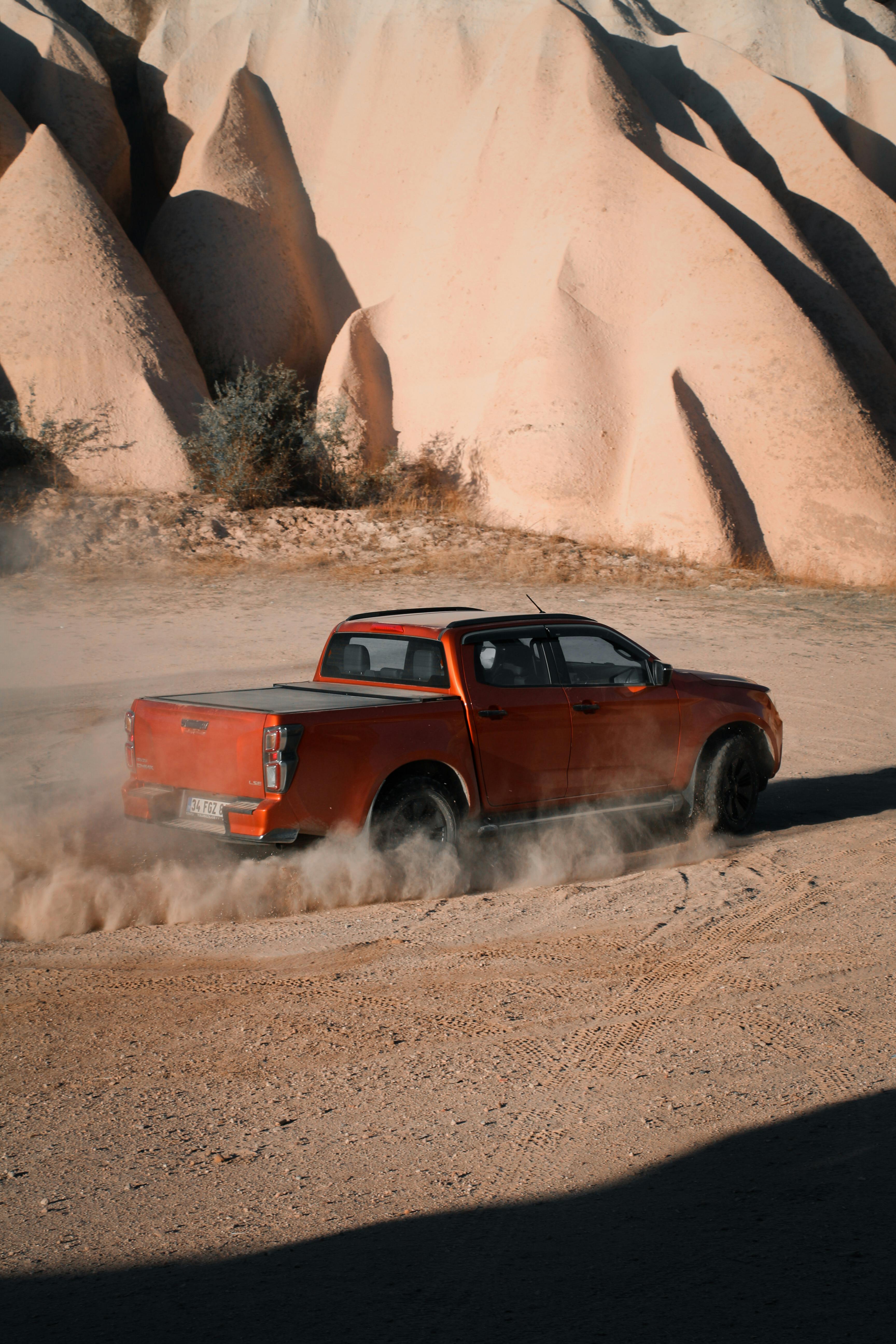 A Baja Truck in a Desert ARace · Free Stock Photo