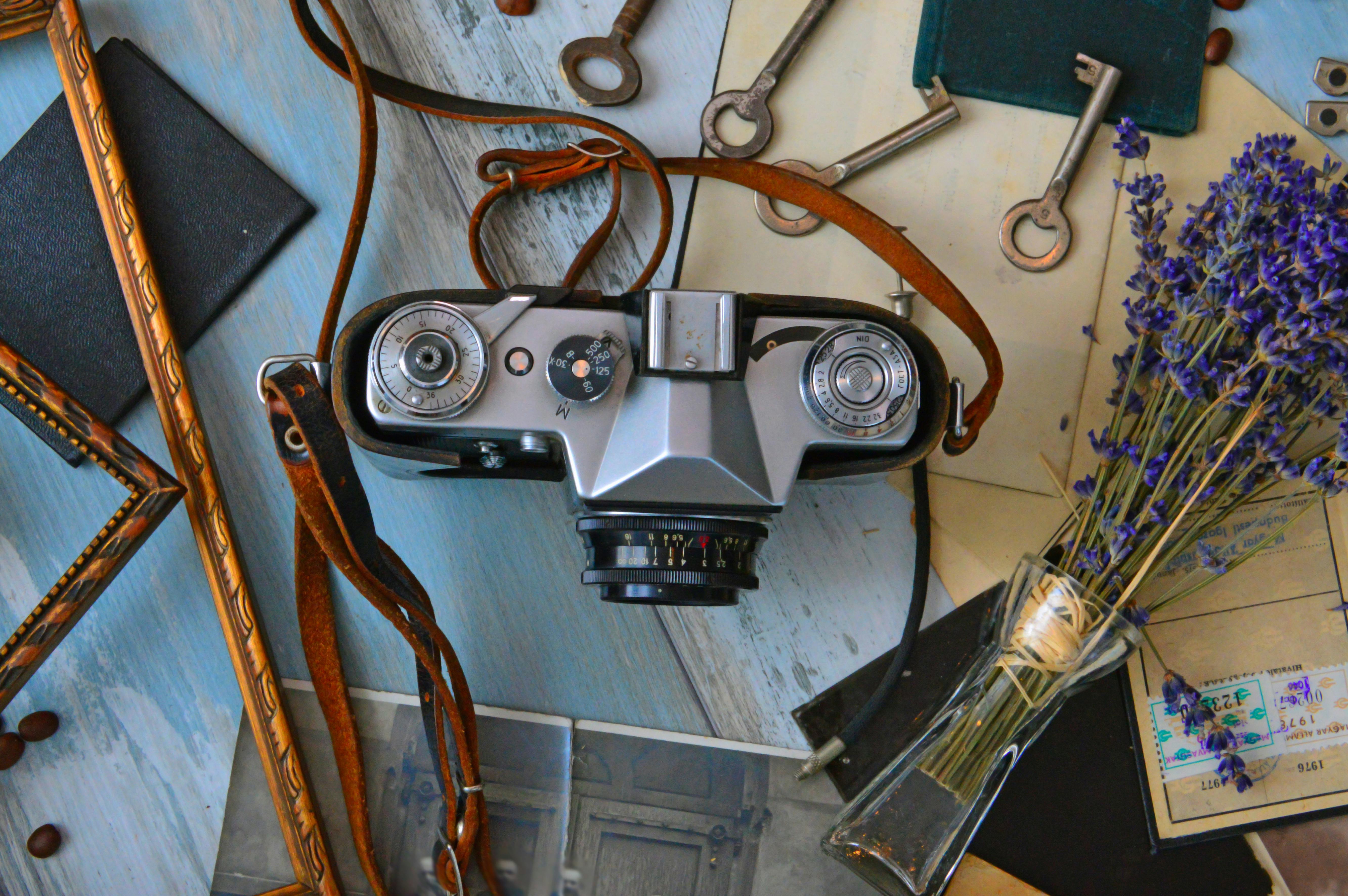 Pile of Gray Keys · Free Stock Photo