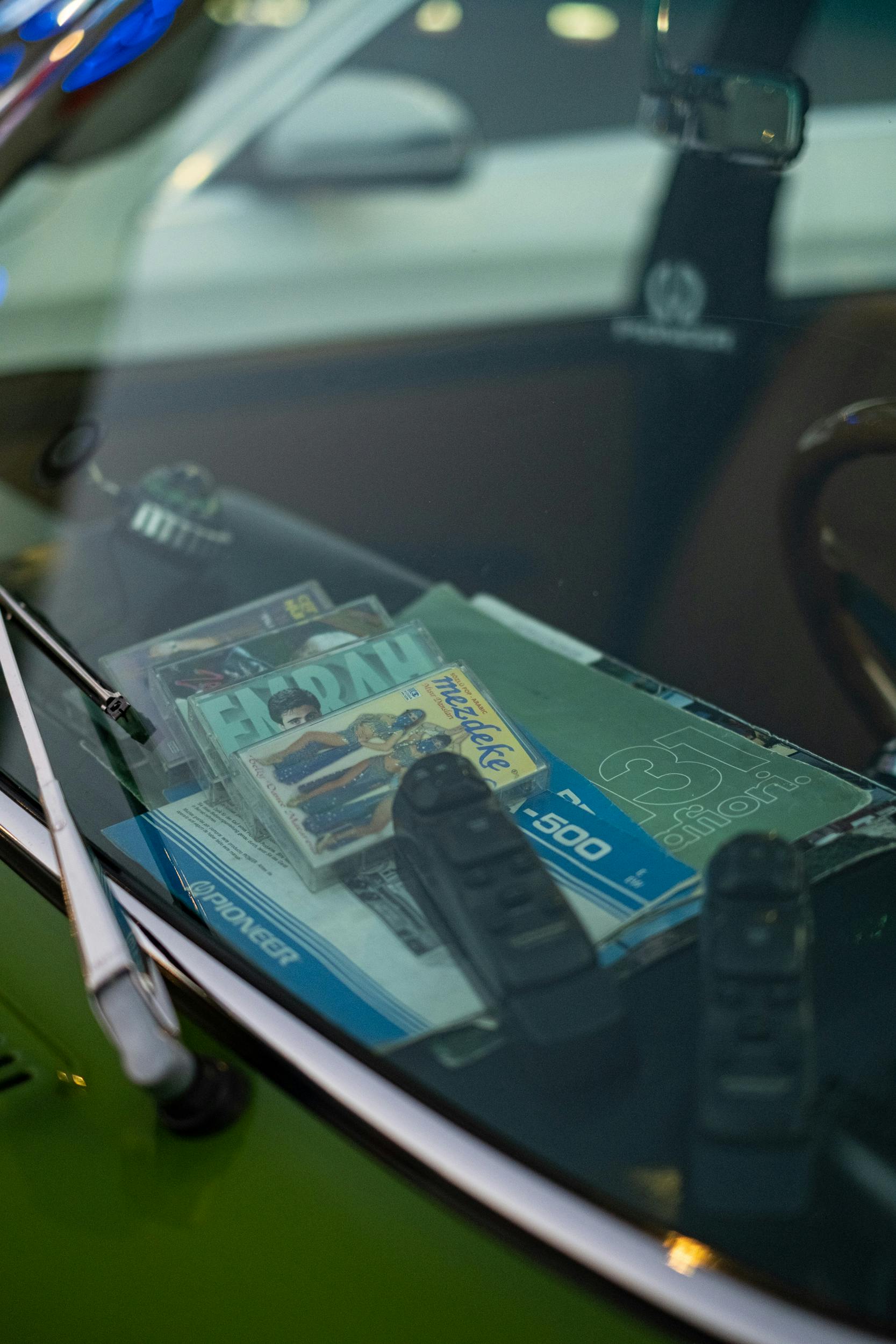 400 Cases Photos, Download The BEST Free 400 Cases Stock Photos & HD Images