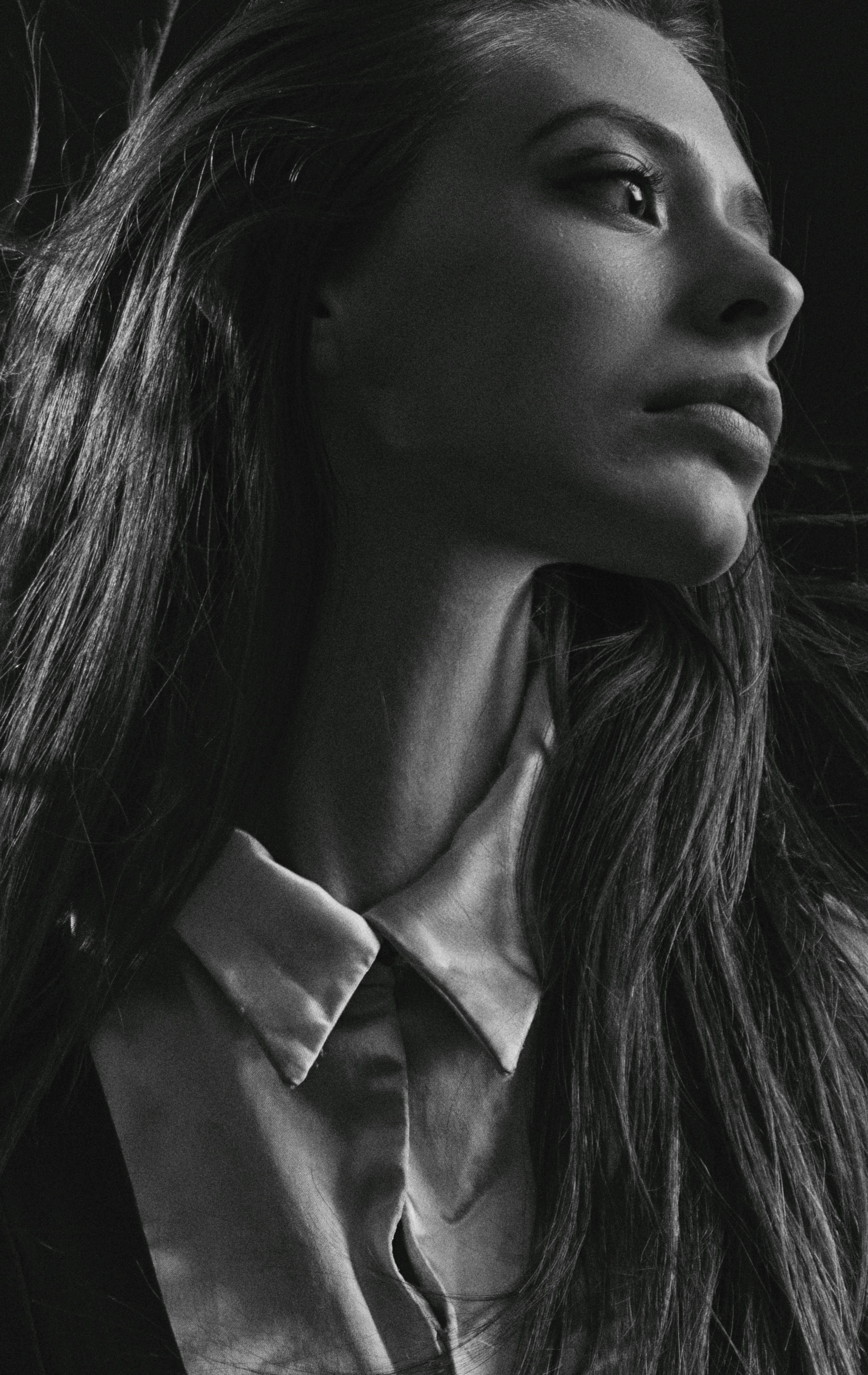 Grayscale Portrait of a Woman · Free Stock Photo