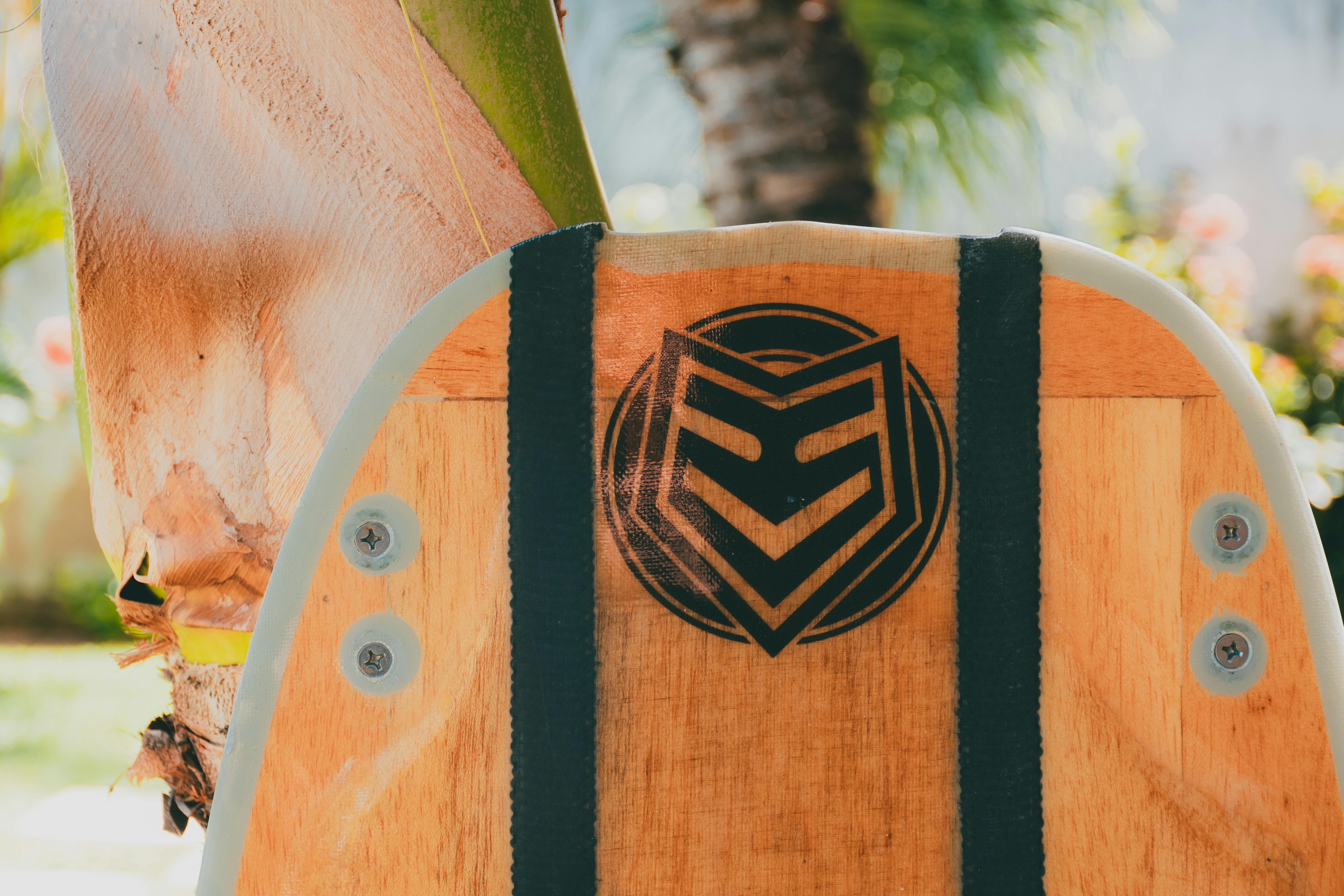 Thums Up Logo Photos, Download The BEST Free Thums Up Logo Stock Photos ...